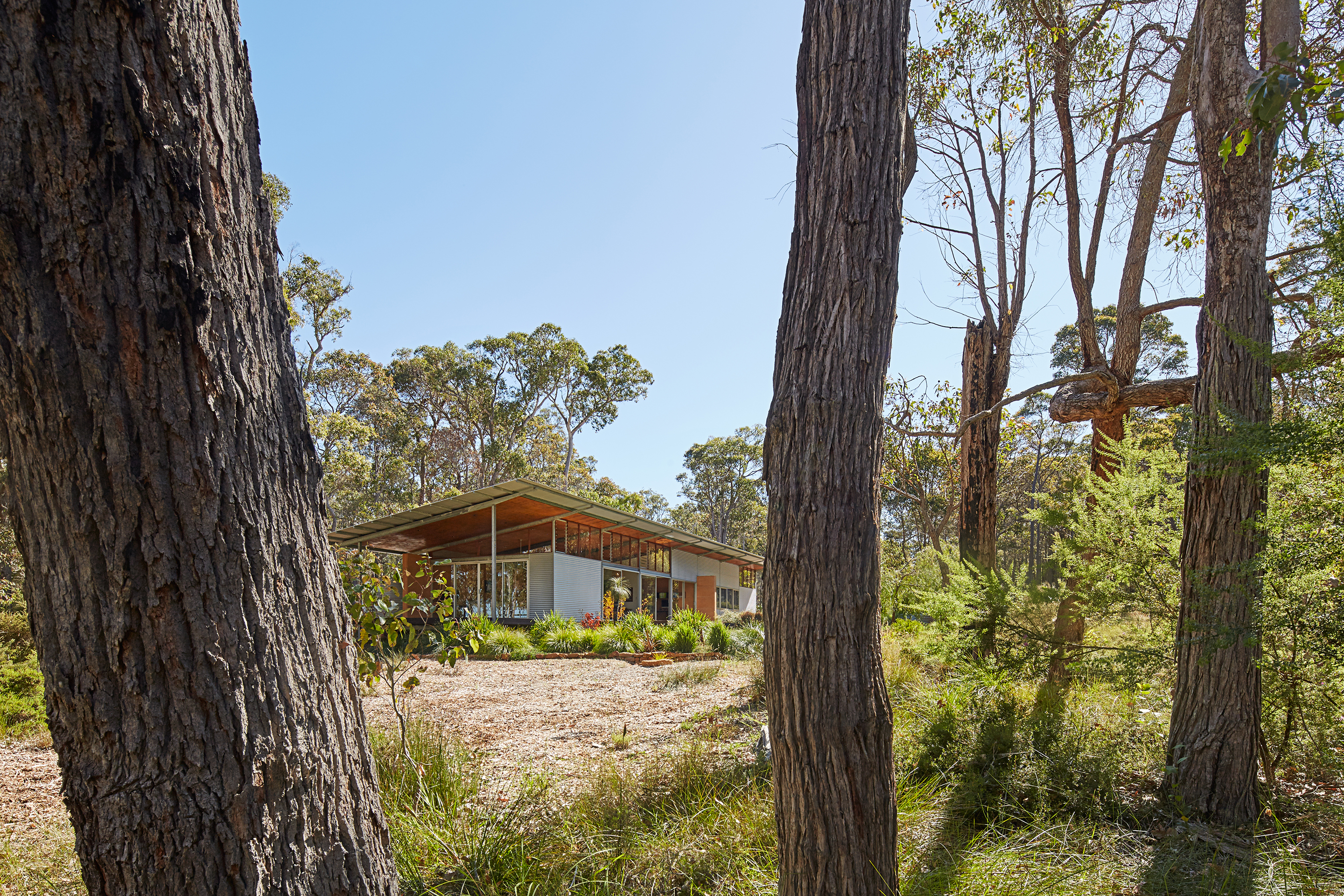 Bush House by Archterra - Architizer