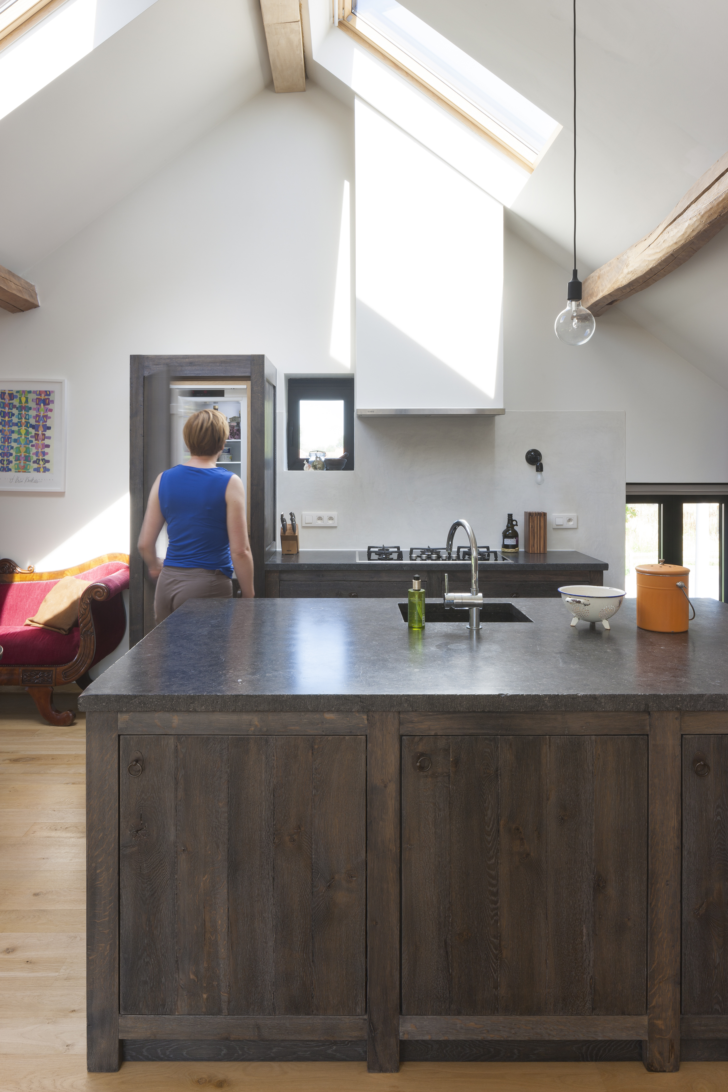 The Strange Barn by Burobill - Architizer