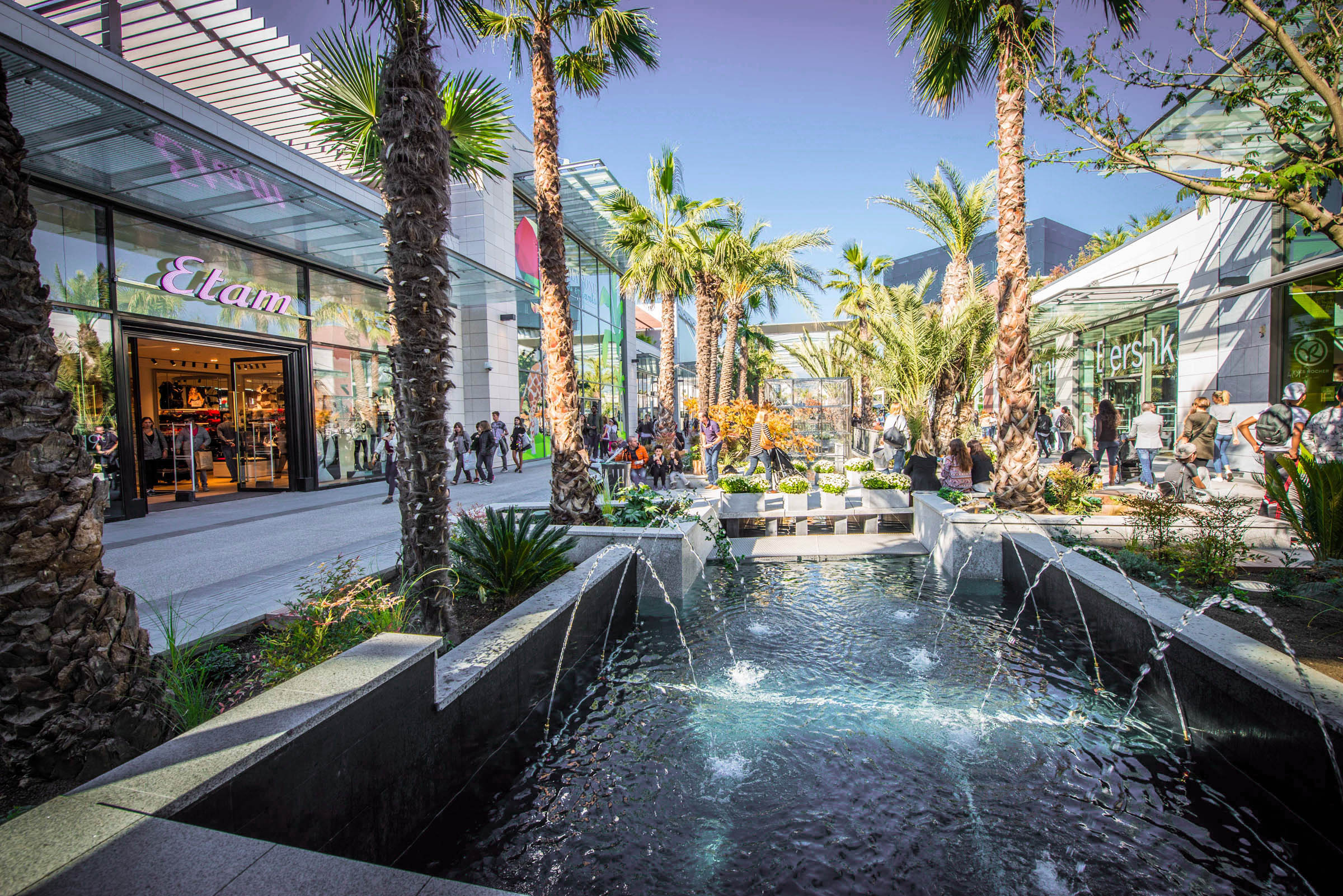 Idea 1479226: Polygone Riviera by L35 Architects in Cagnes-sur-Mer ...