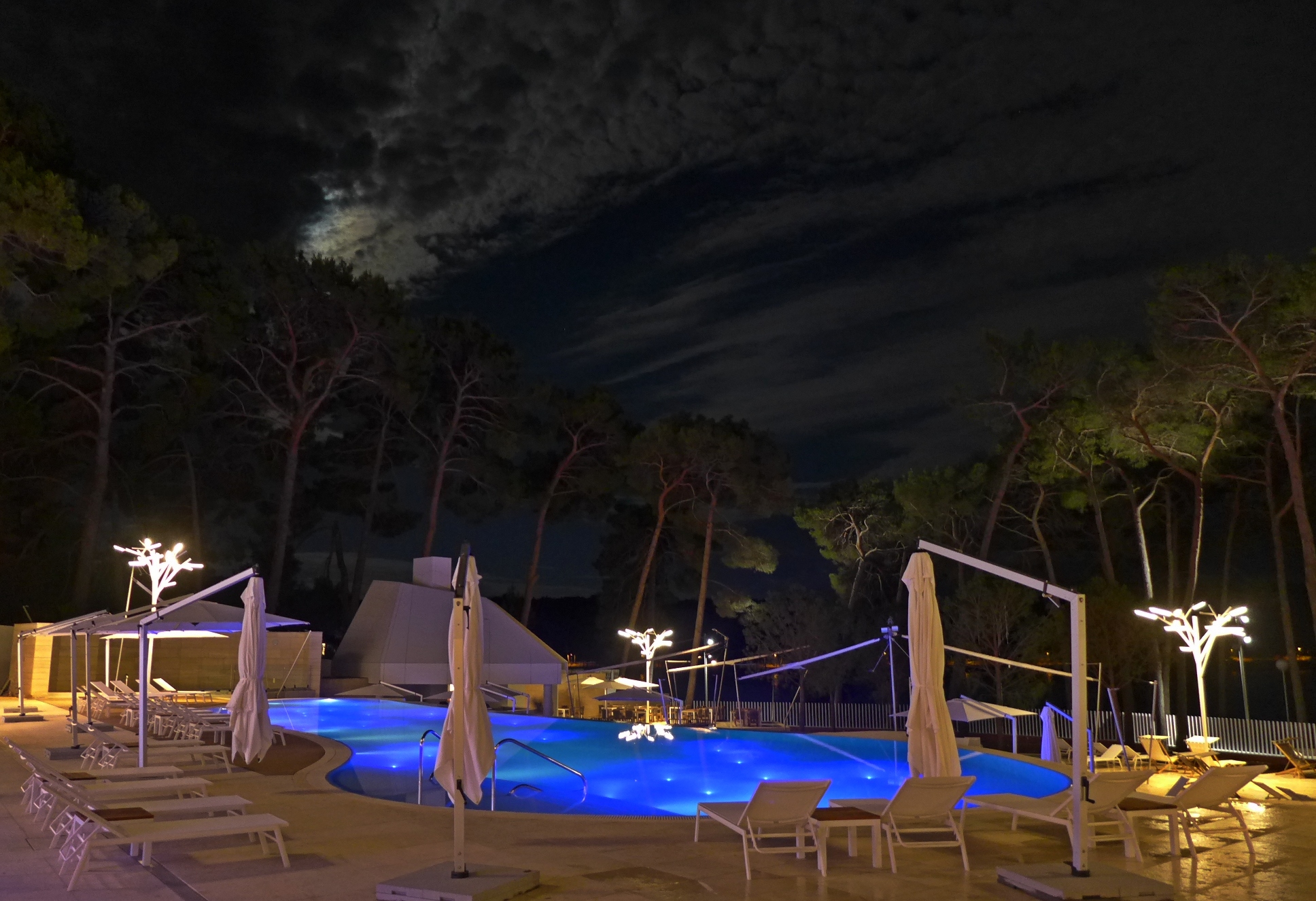 Cikat Bay by Skira Architectural Lighting - Architizer