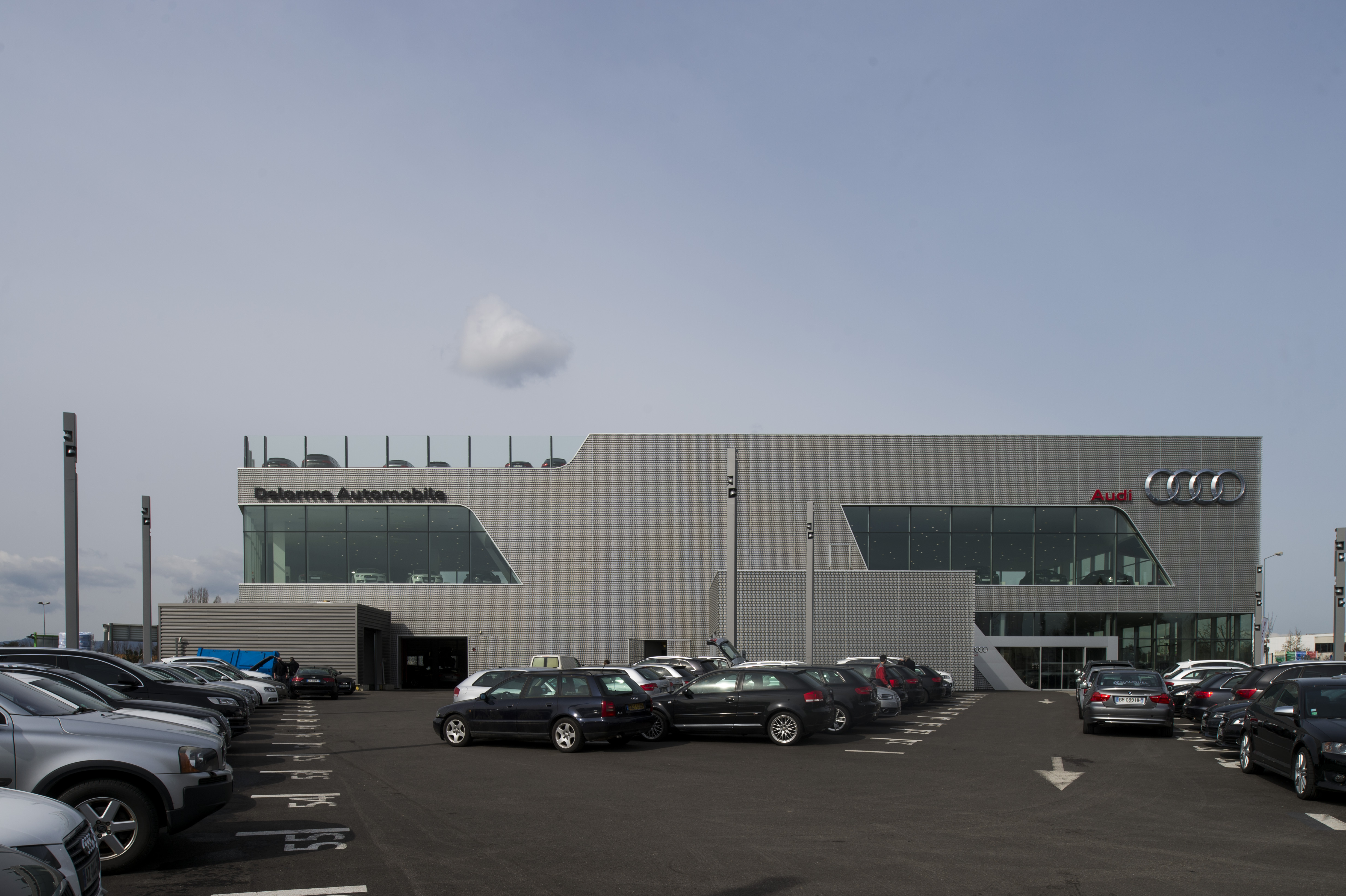 TERMINAL AUDI LYON by SOHO ARCHITECTURE - Architizer