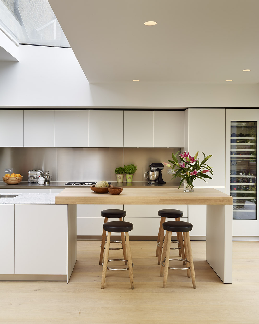 Pure elegance: Kitchen Architecture's bulthaup b3 by Kitchen ...