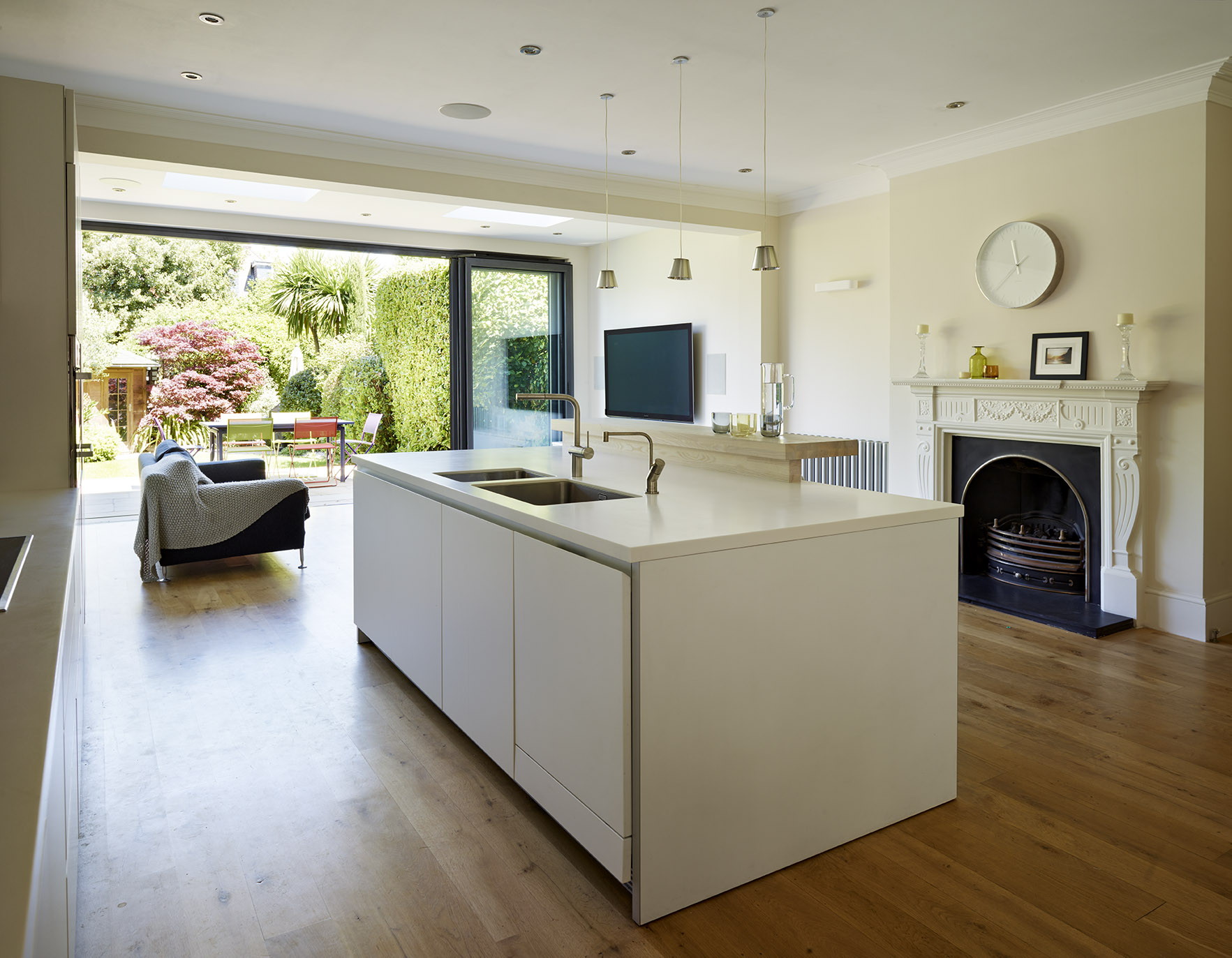 Simply elegant: Kitchen Architecture's bulthaup b1 by Kitchen ...