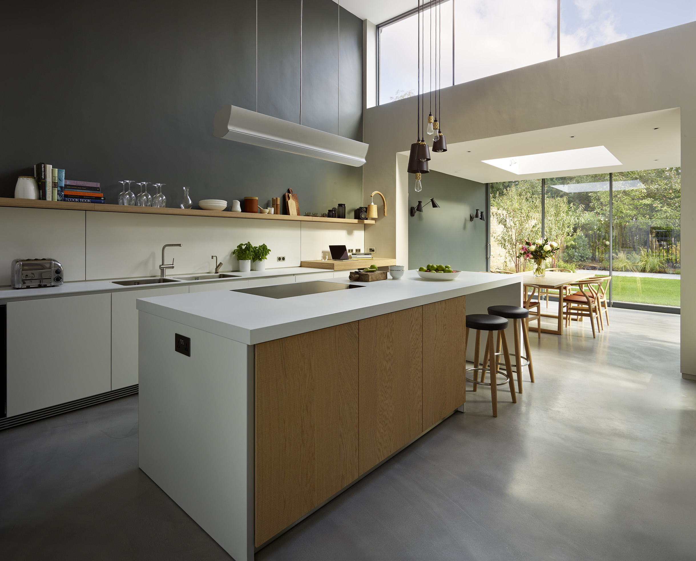 Light-filled family home: Kitchen Architecture's bulthaup b1 & b3 by ...