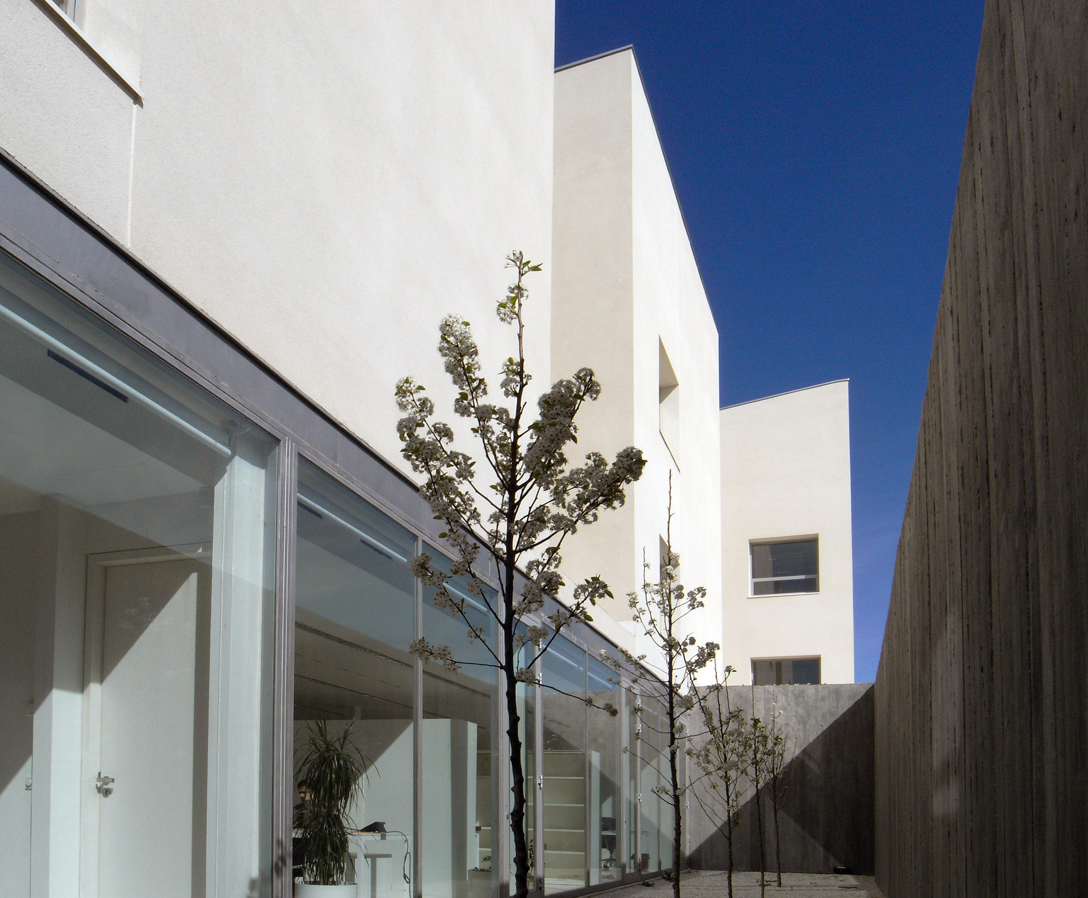 San Jorge University Rectory by Taller Básico De Arquitectura - Architizer