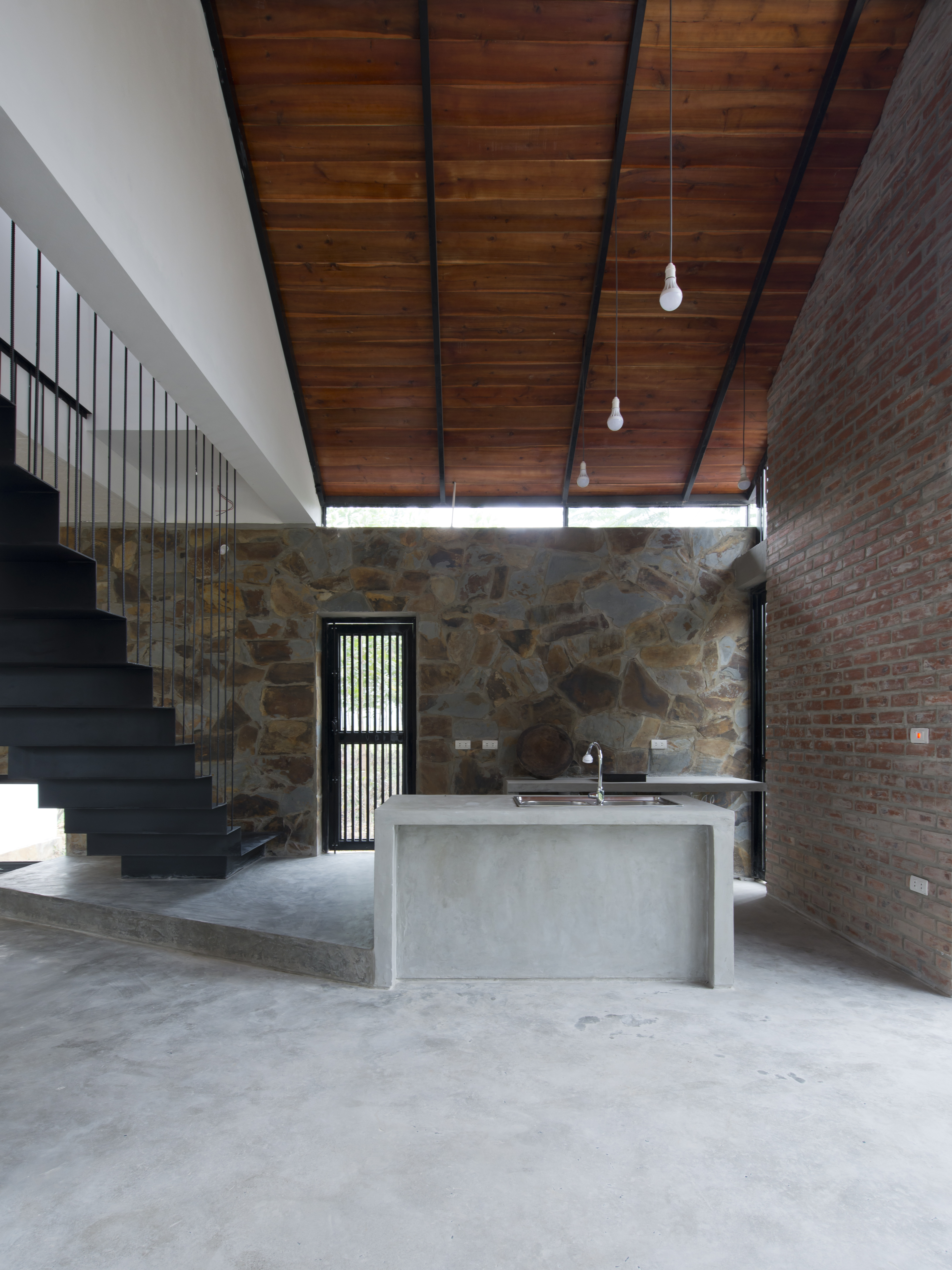 Folded roof house by TOOB STUDIO - Architizer