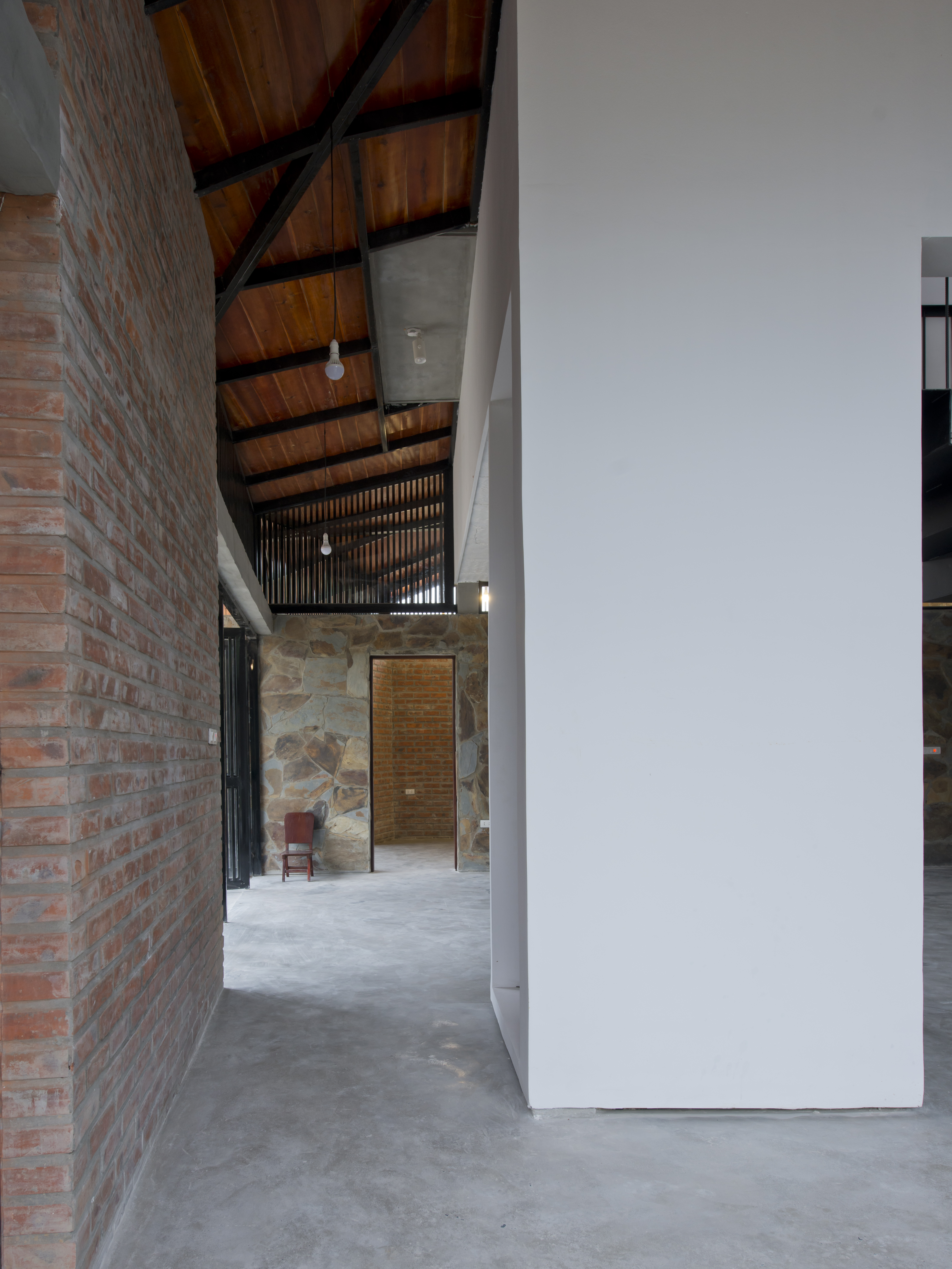 Folded roof house by TOOB STUDIO - Architizer