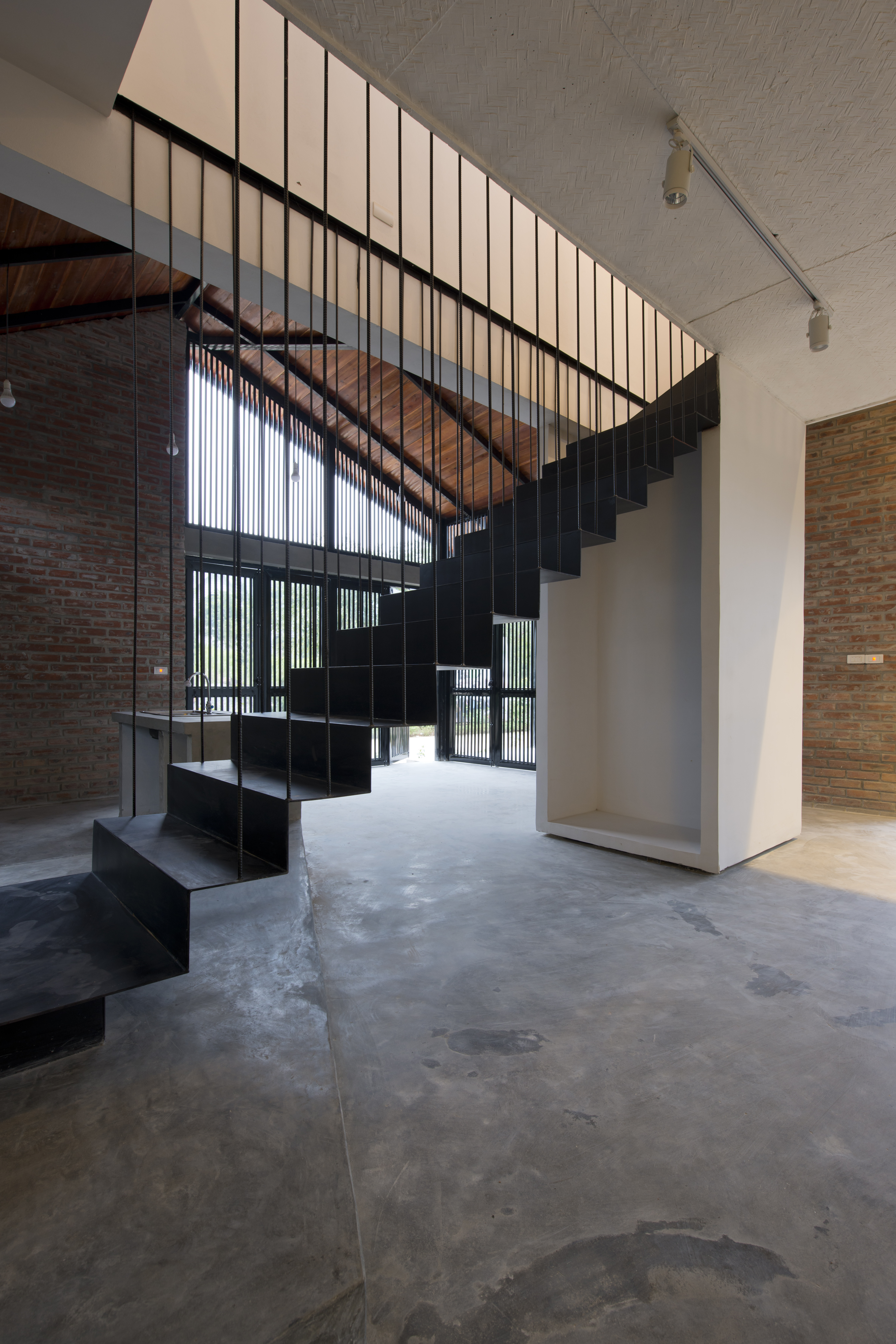 Folded roof house by TOOB STUDIO - Architizer