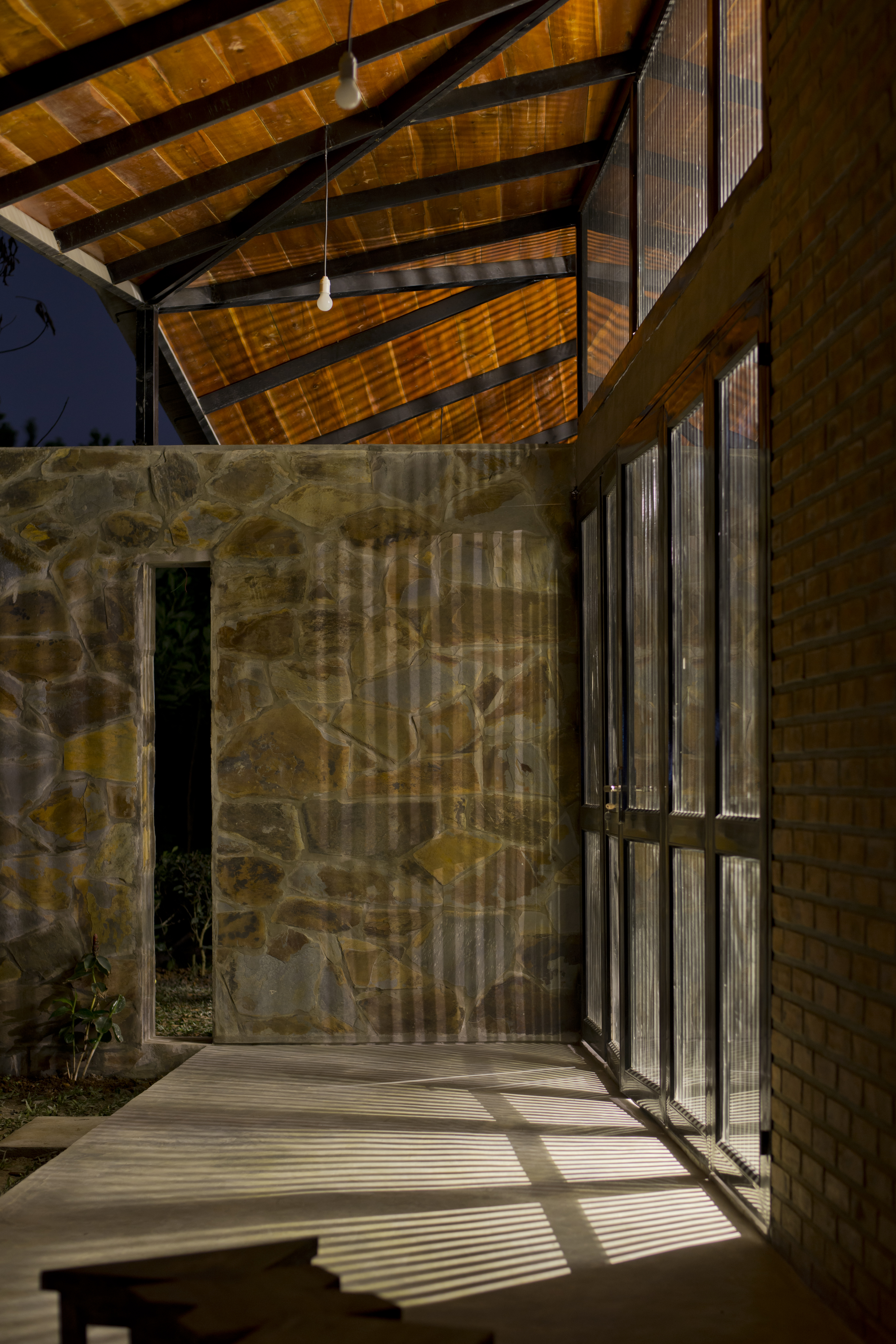 Folded roof house by TOOB STUDIO - Architizer