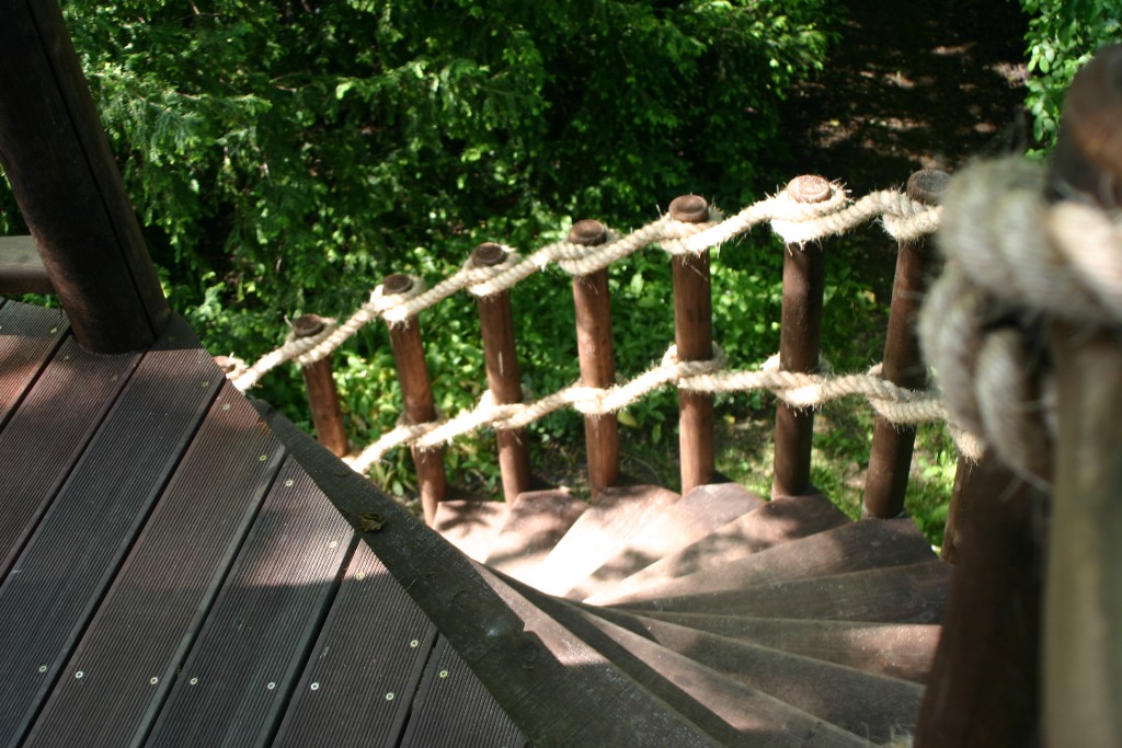 Fairy Tale Castle Treehouse by Blue Forest (UK) Ltd - Treehouses ...