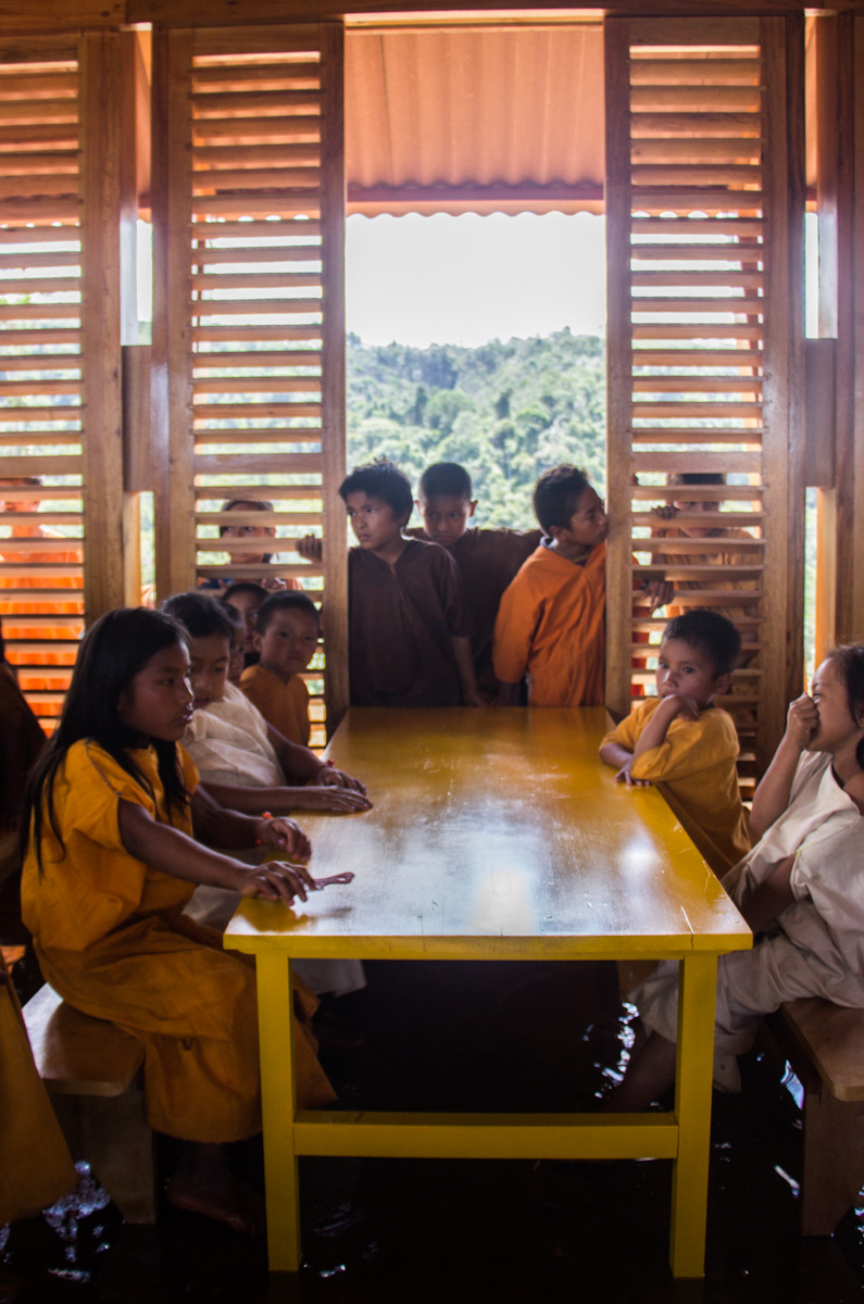 Multipurpose Classroom in Mazaronkiari by Semillas - Architizer