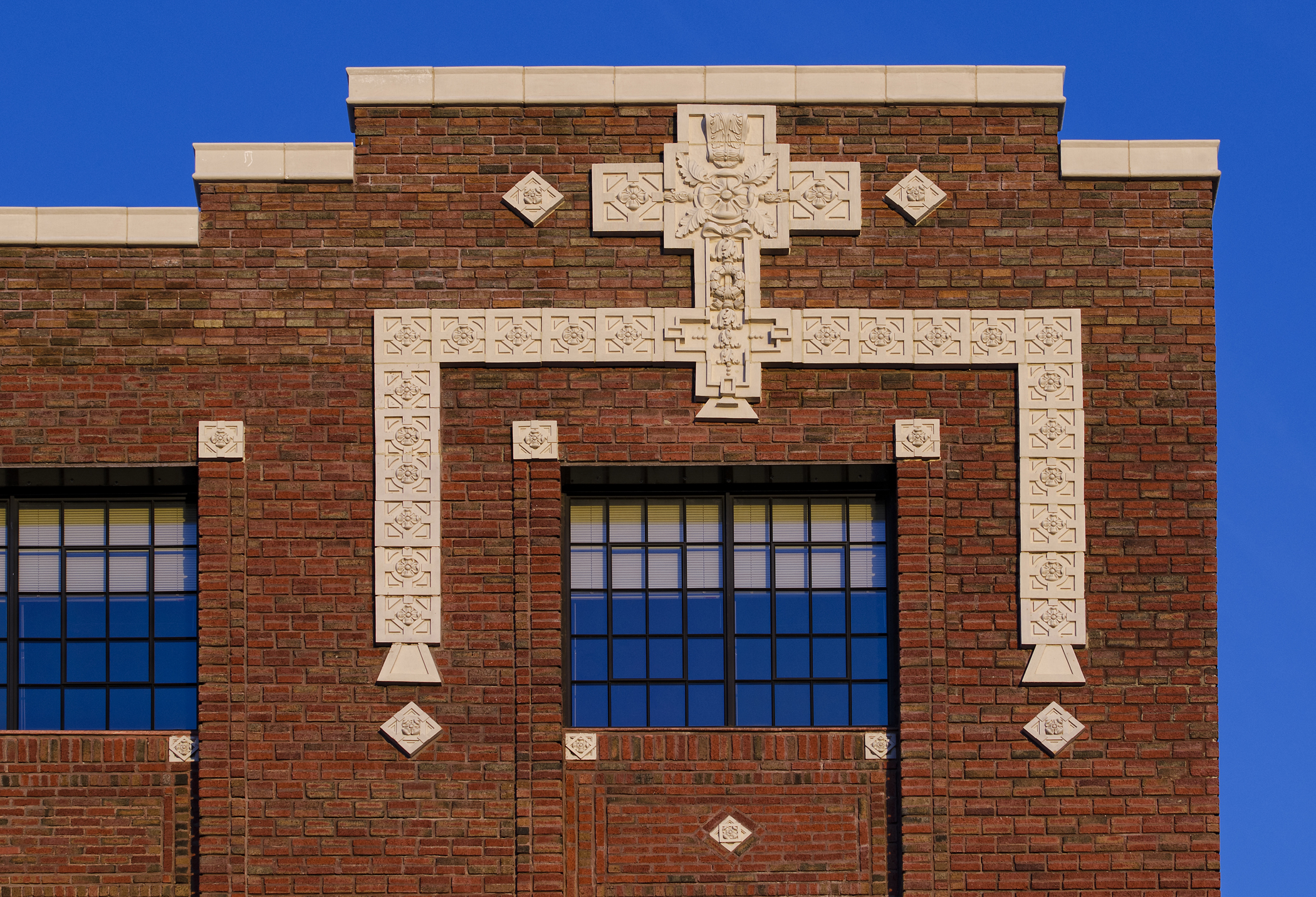 Interstate Grocer Building by Butler Rosenbury & Partners - Architizer