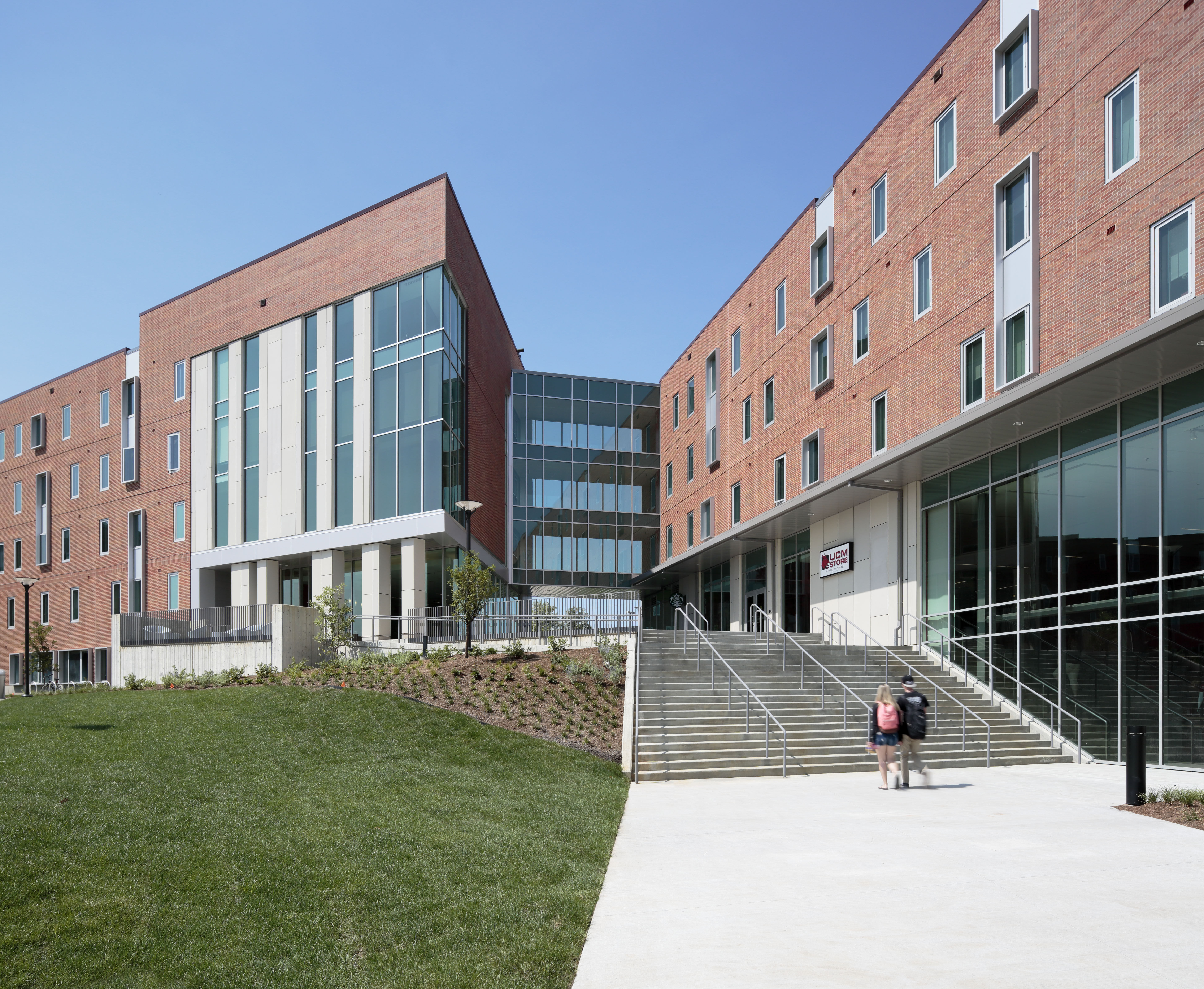 The Crossing at University of Central Missouri by Multistudio - Architizer