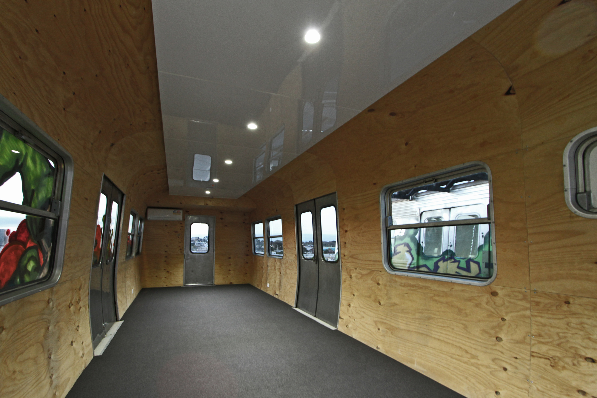 The End To End Building by ITN Architects - Architizer