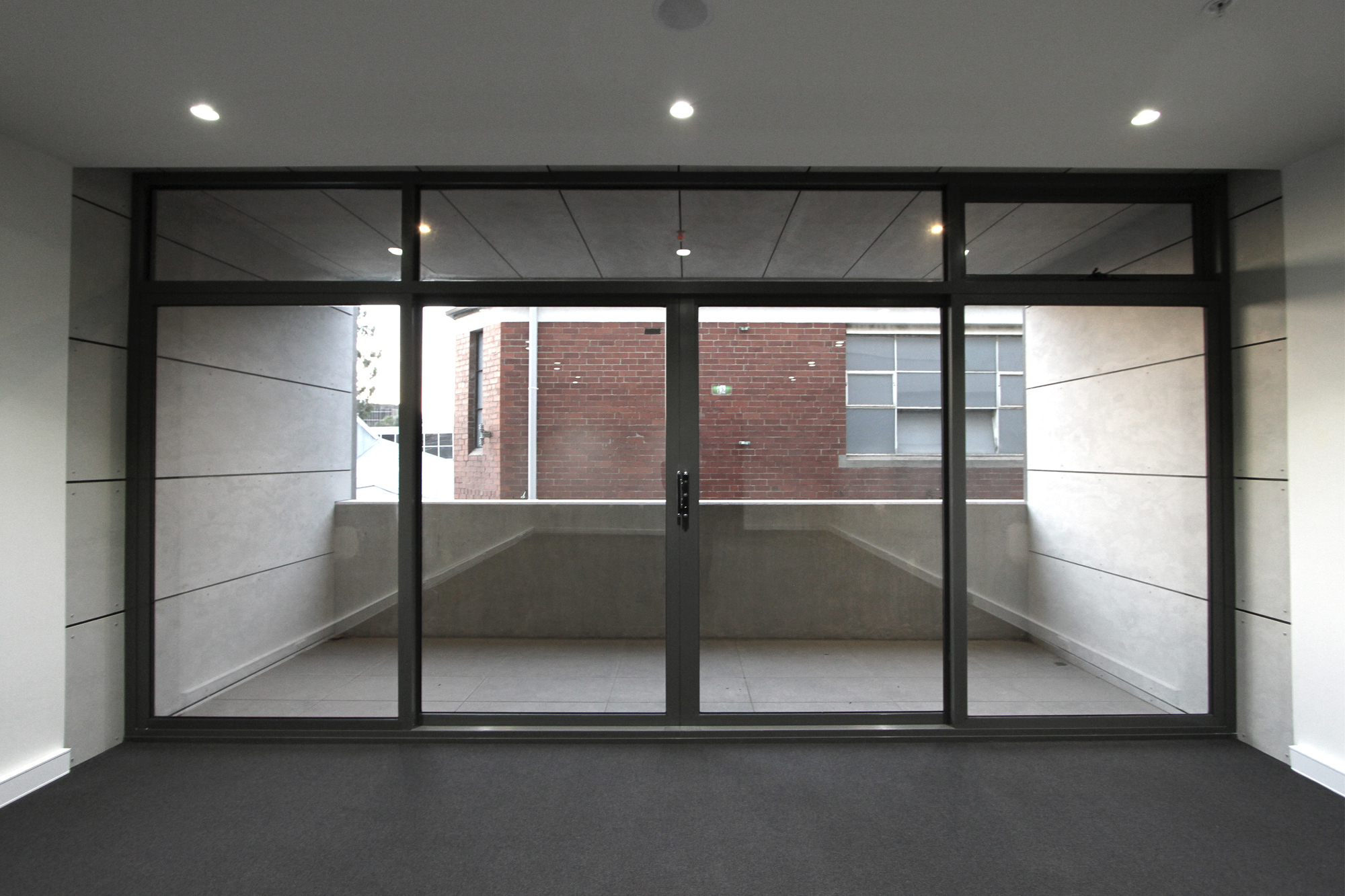 The End To End Building by ITN Architects - Architizer