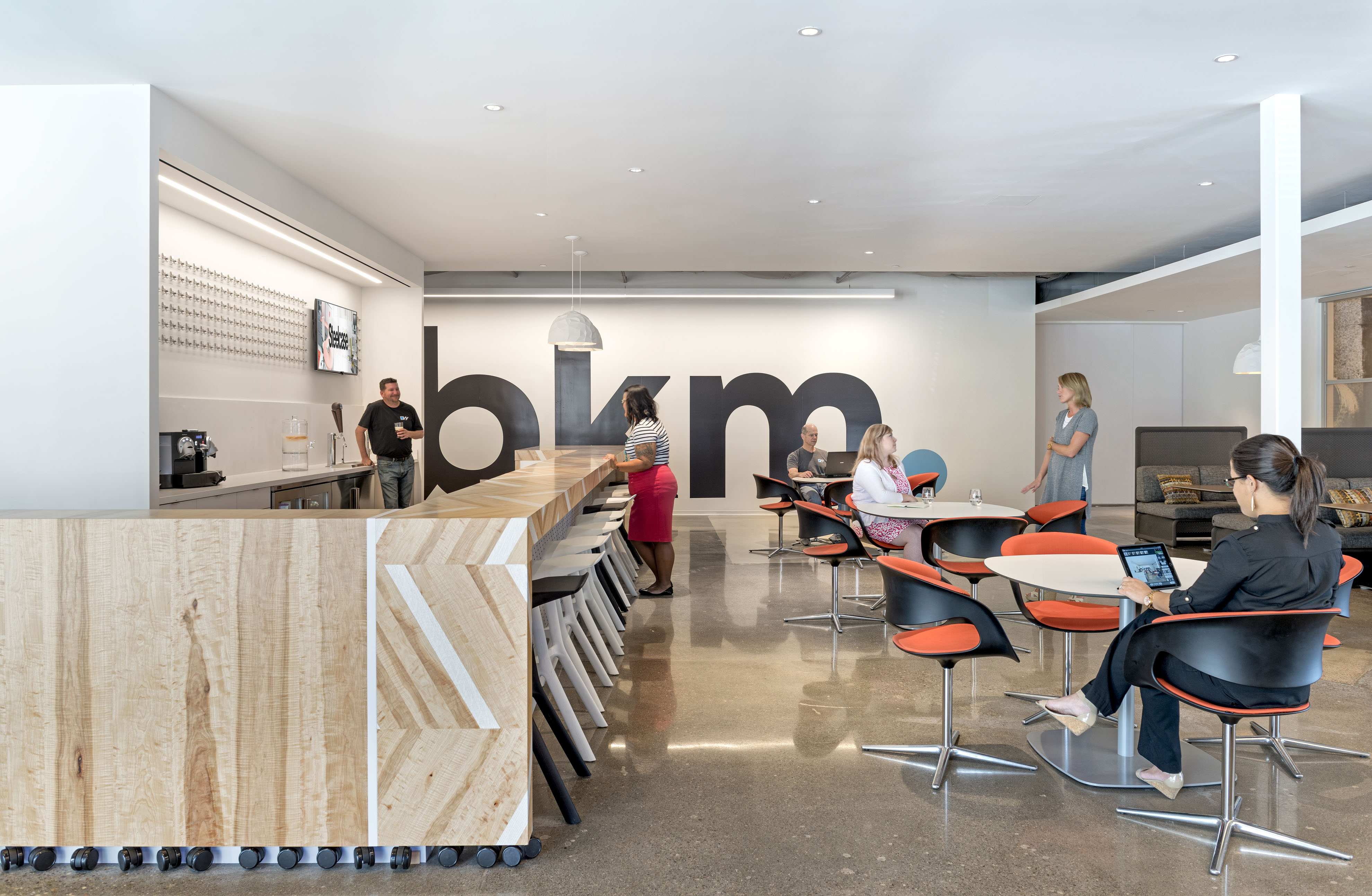 BKM Headquarters and Showroom by Hollander Design Group - Architizer