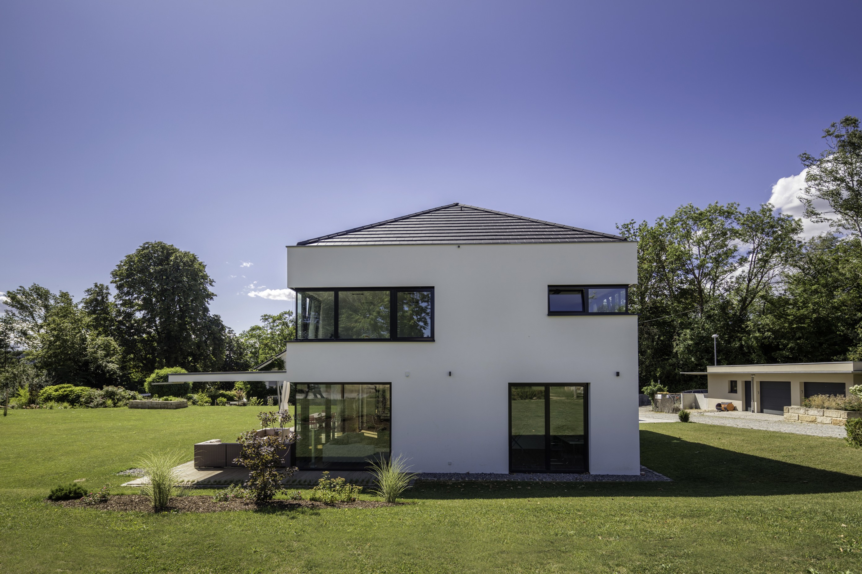 FR12 House by Schiller Architektur BDA - Architizer