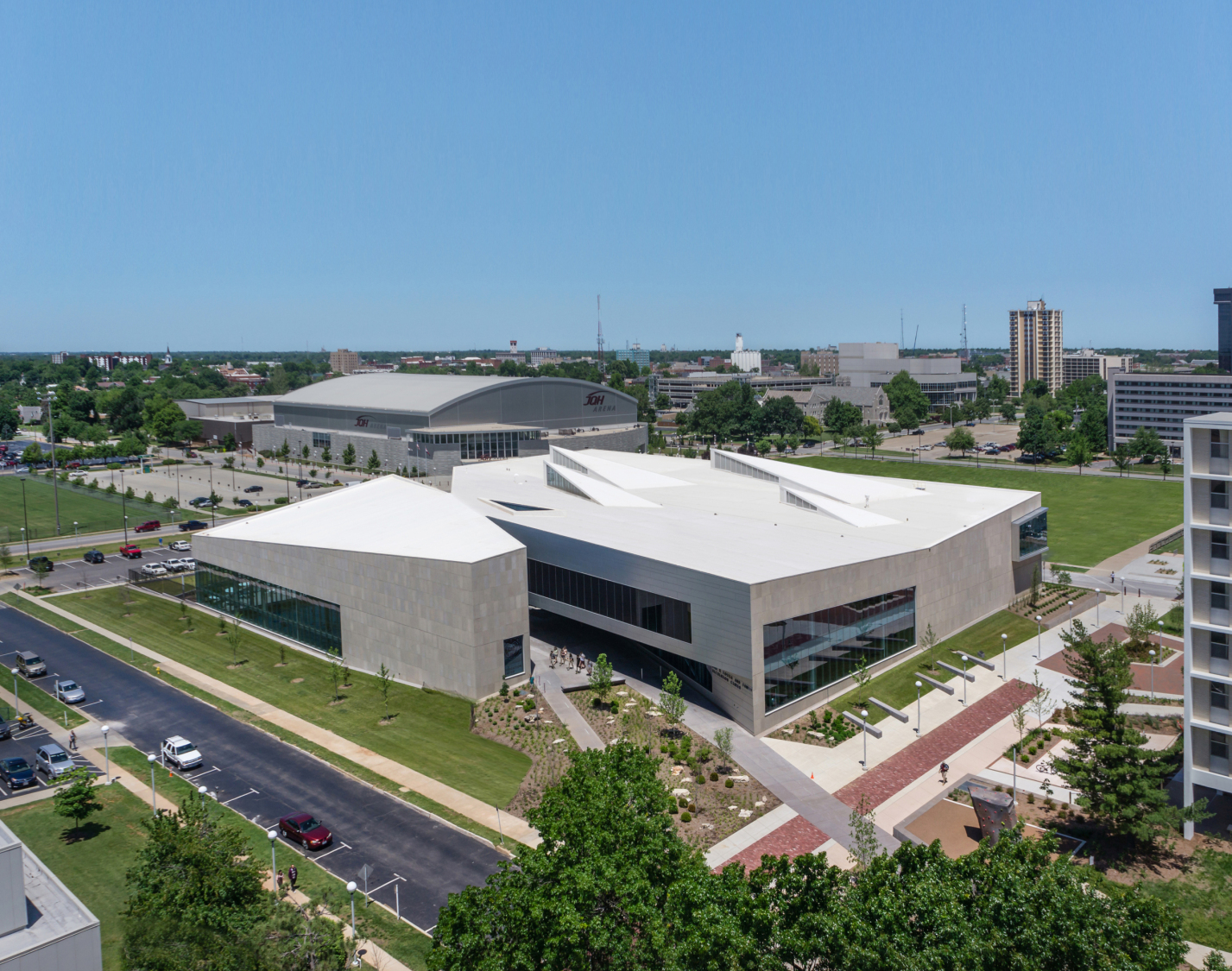 Bill R. Foster and Family Recreation Center by CannonDesign - Architizer