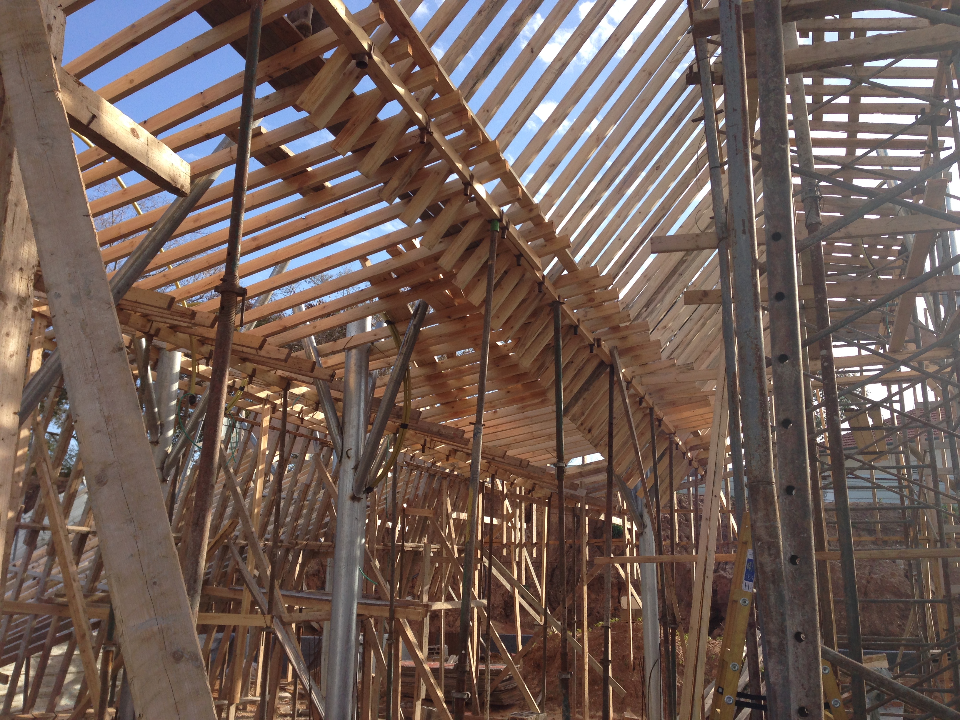 open-sided shelter by Studio for architecture & Design Ron Shenkin ...