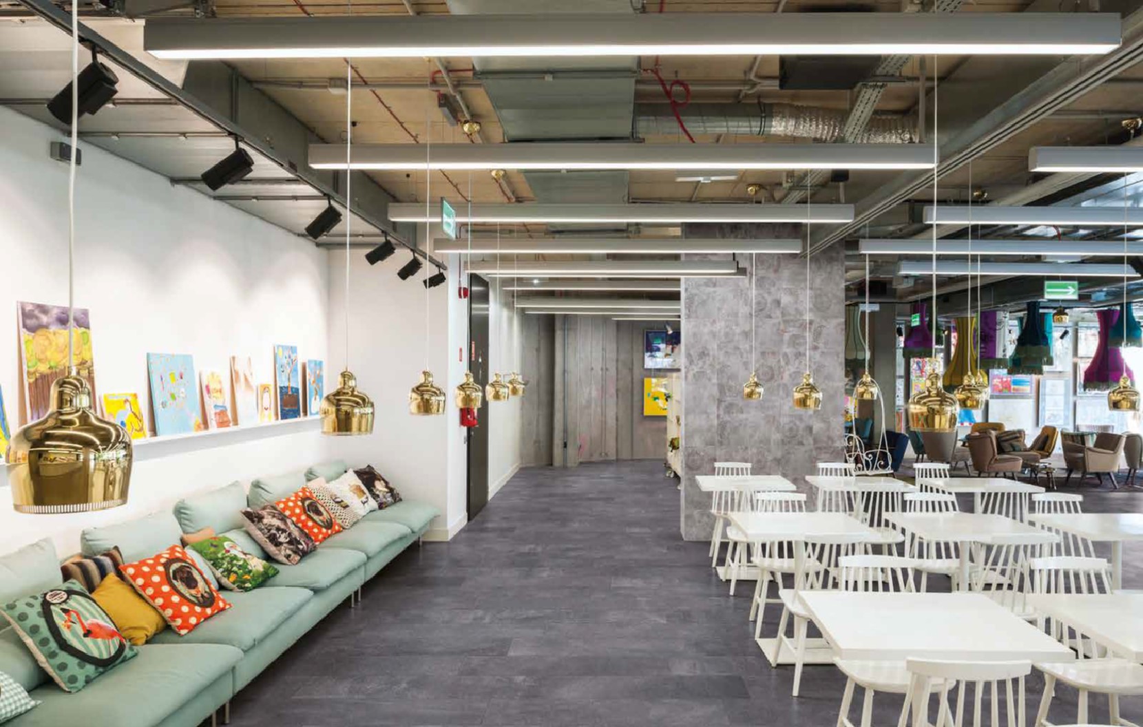 ELAPSE - Stone-effect porcelain tiles worn by the ravages of times by ...