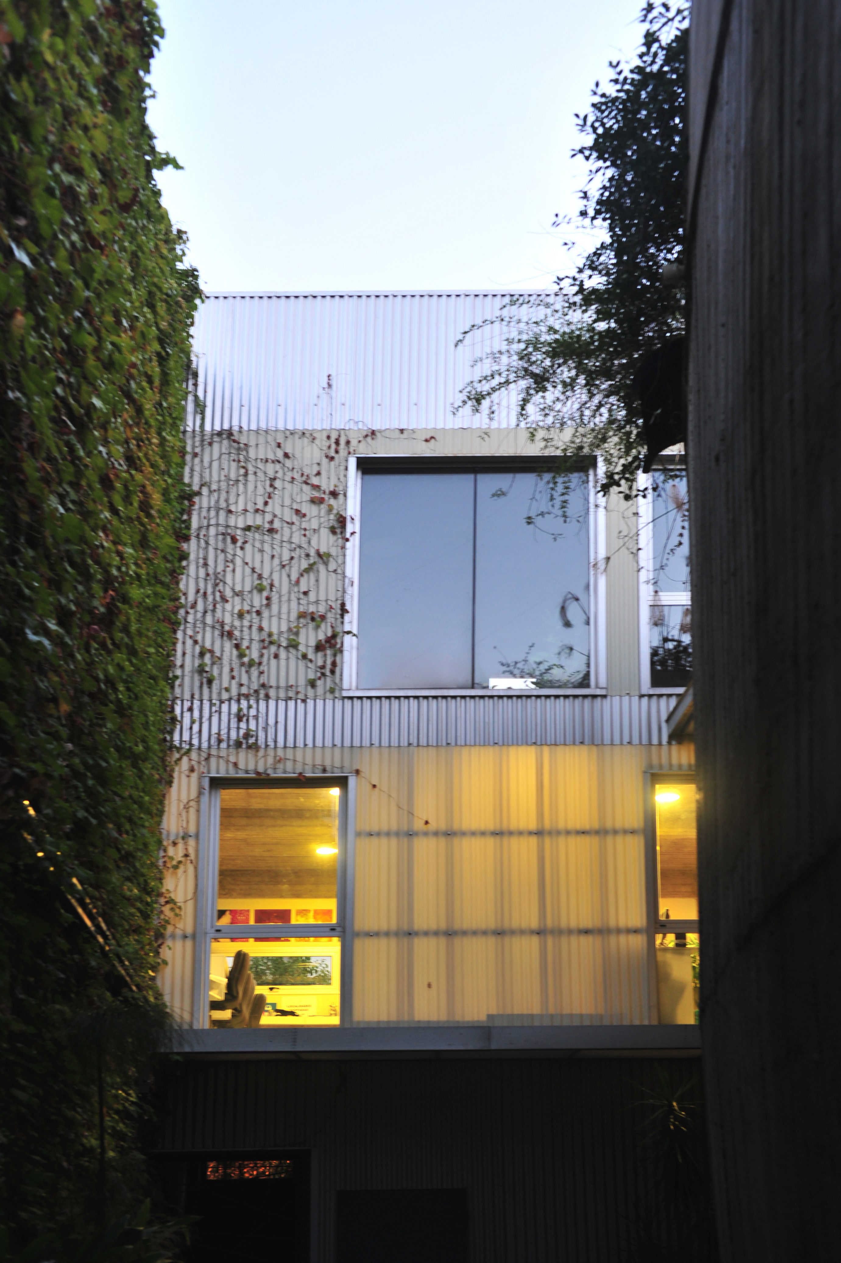 BB Building by Iris Cantante - Architizer