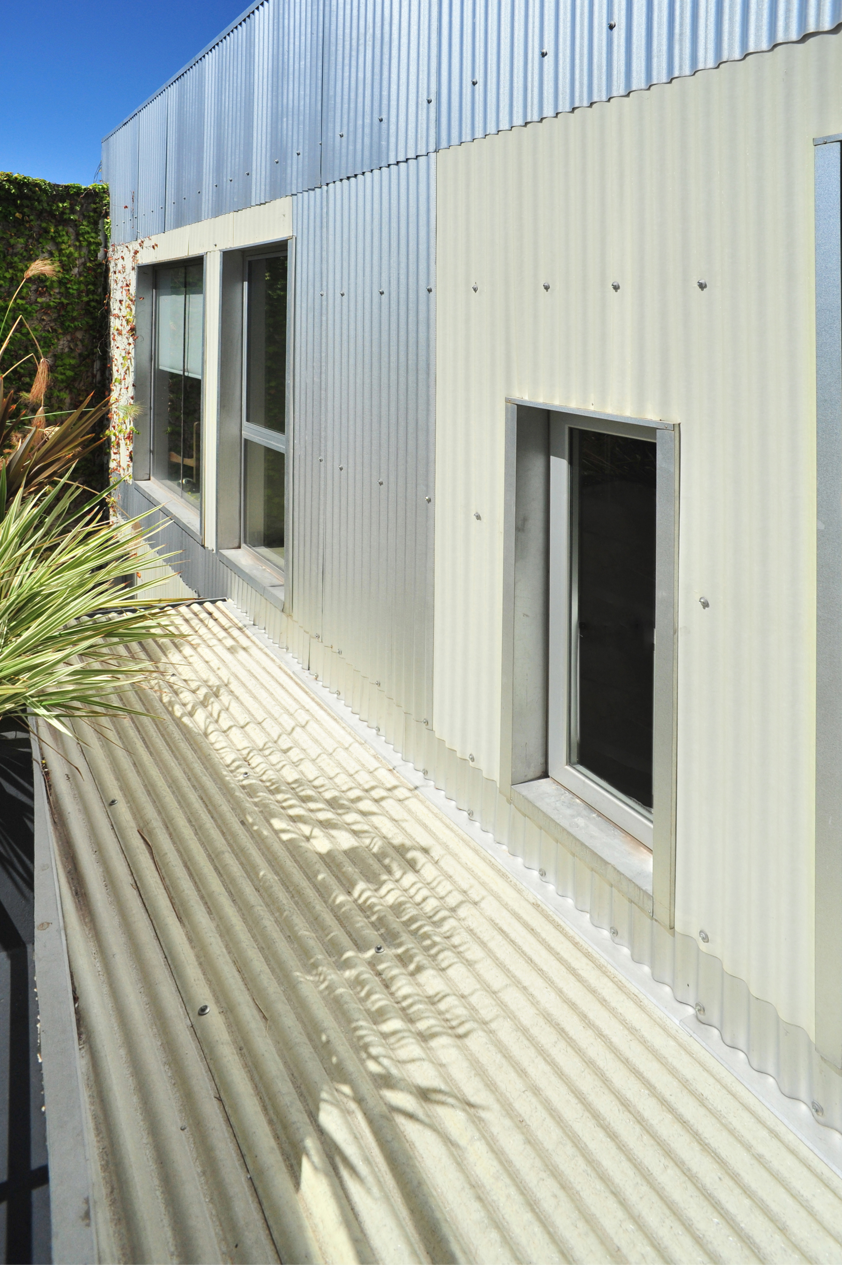 BB Building by Iris Cantante - Architizer