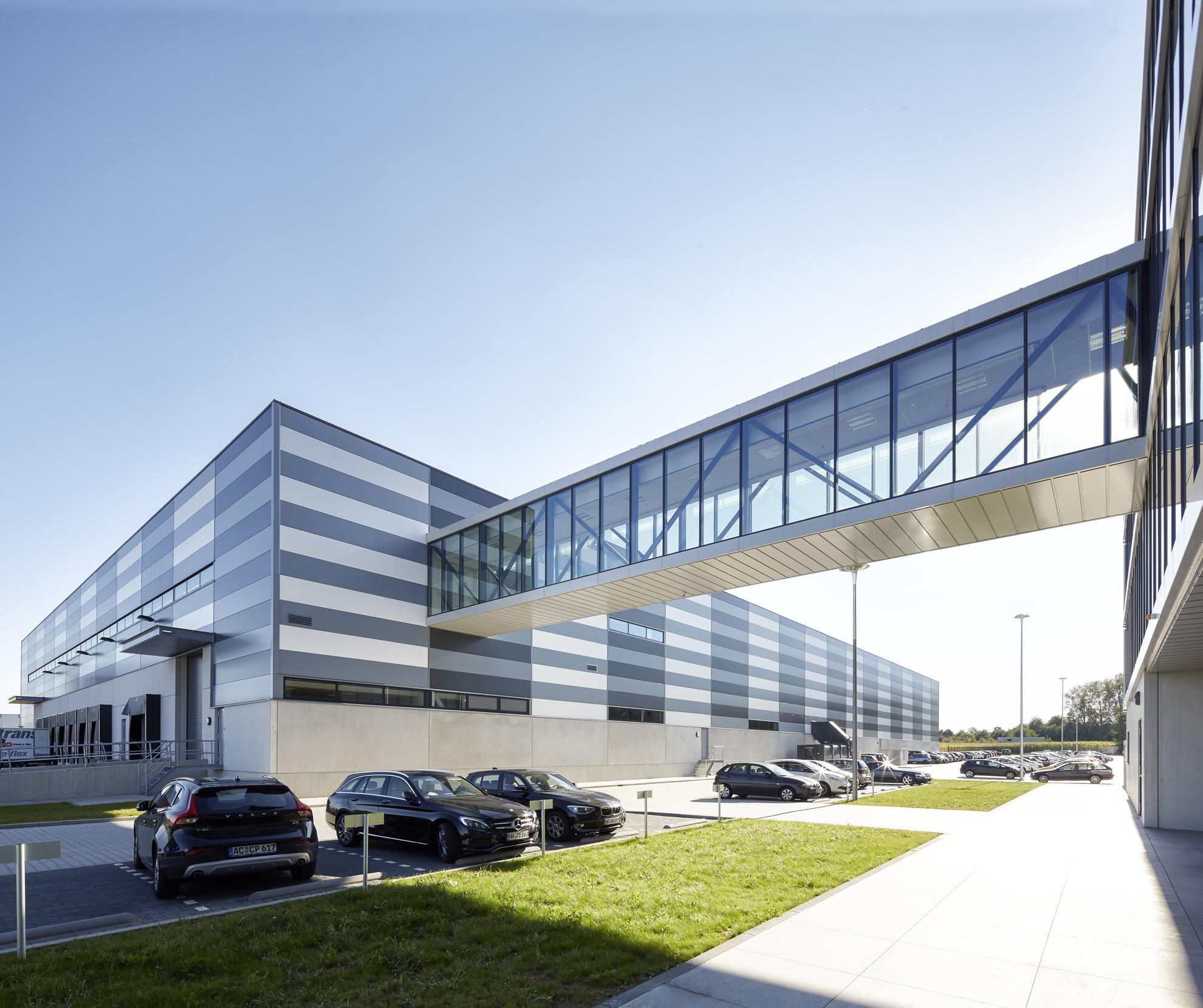 Headquaters DocMorris by TBI Architecture & Engineering - Architizer