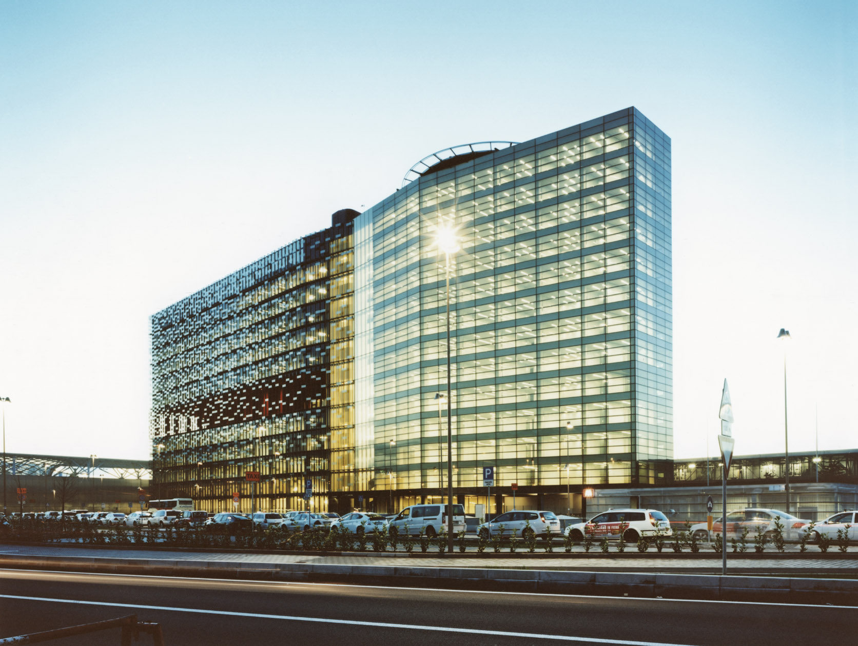 The Horizontal Tower, Milan by Atelier(s) Alfonso Femia - Architizer