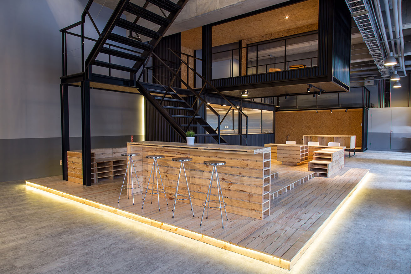 Logistic Republic Office by JC. Architecture & Design - Architizer