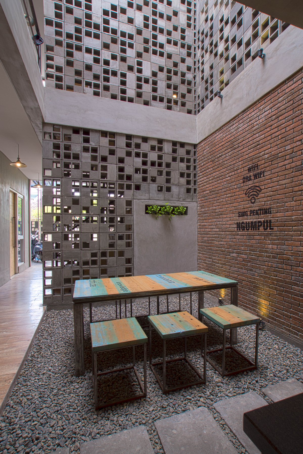 Bioclimatic and Biophilic Boarding House ( keputih boarding house ) by ...