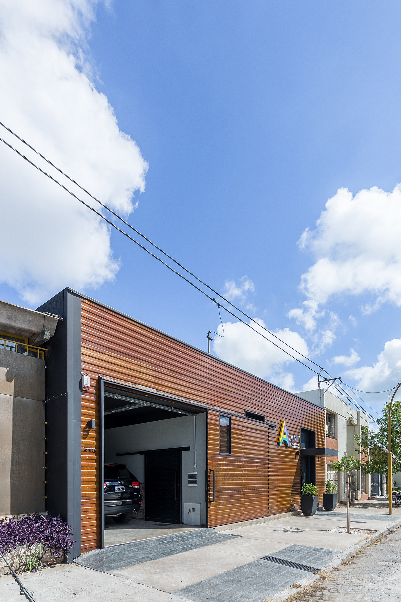 ANIT Corporate Headquarters by Ramiro Sosa - Fotografía de Arquitectura ...