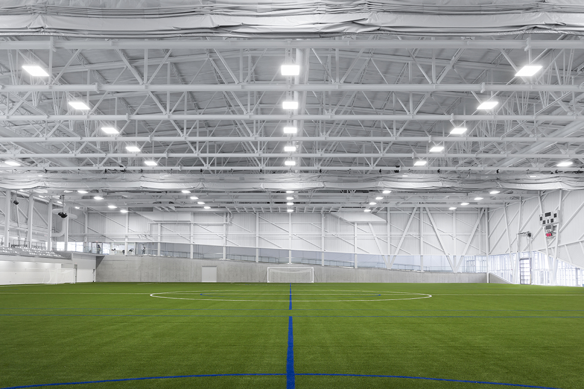 Centre sportif Marc-Simoneau phase 2 | Soccer by CCM2 Architectes ...
