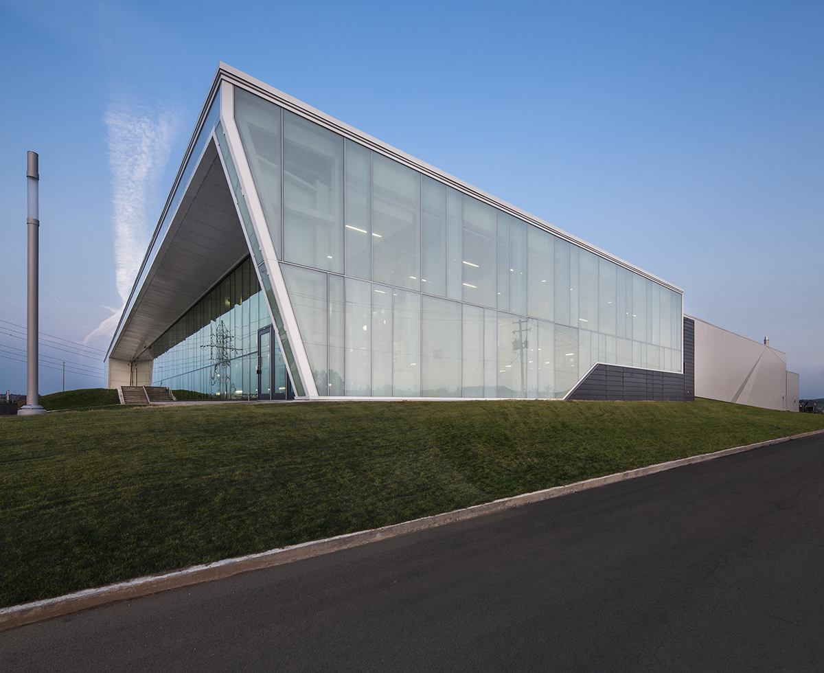 Centre sportif Marc-Simoneau phase 1 | Arena by CCM2 architectes ...