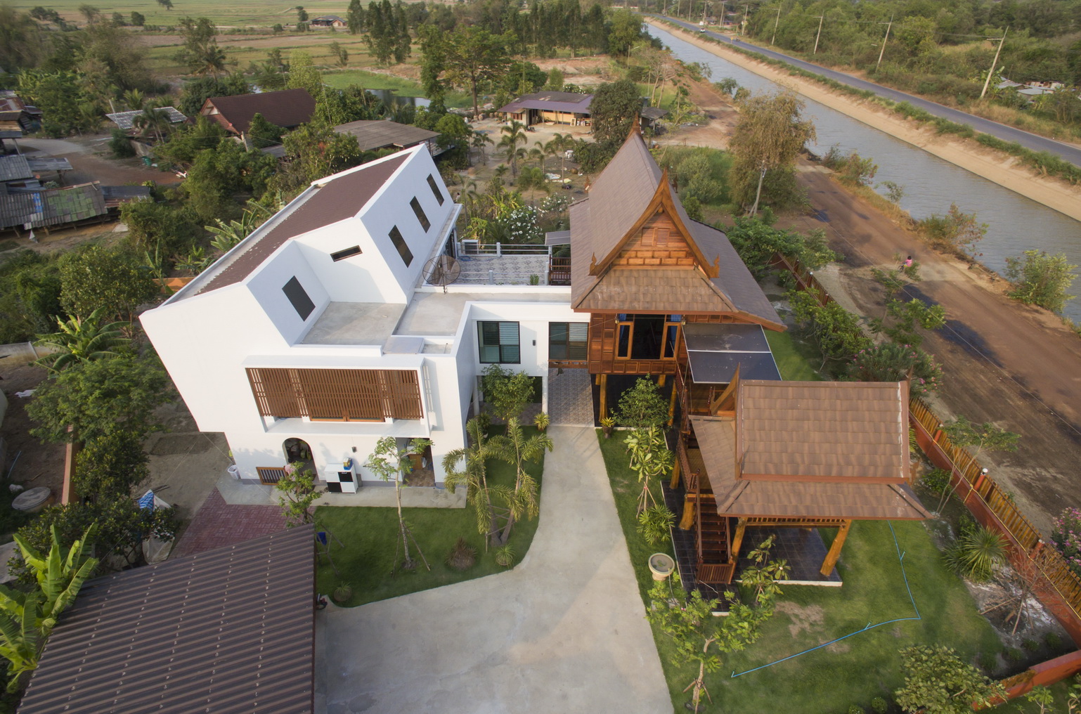 Tew House by Kai Beams Architects - Architizer