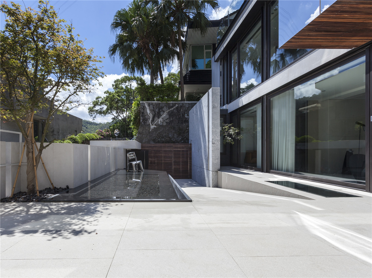 Le Plan Libre by Waterfrom Design by SUNSHINE PR - Architizer