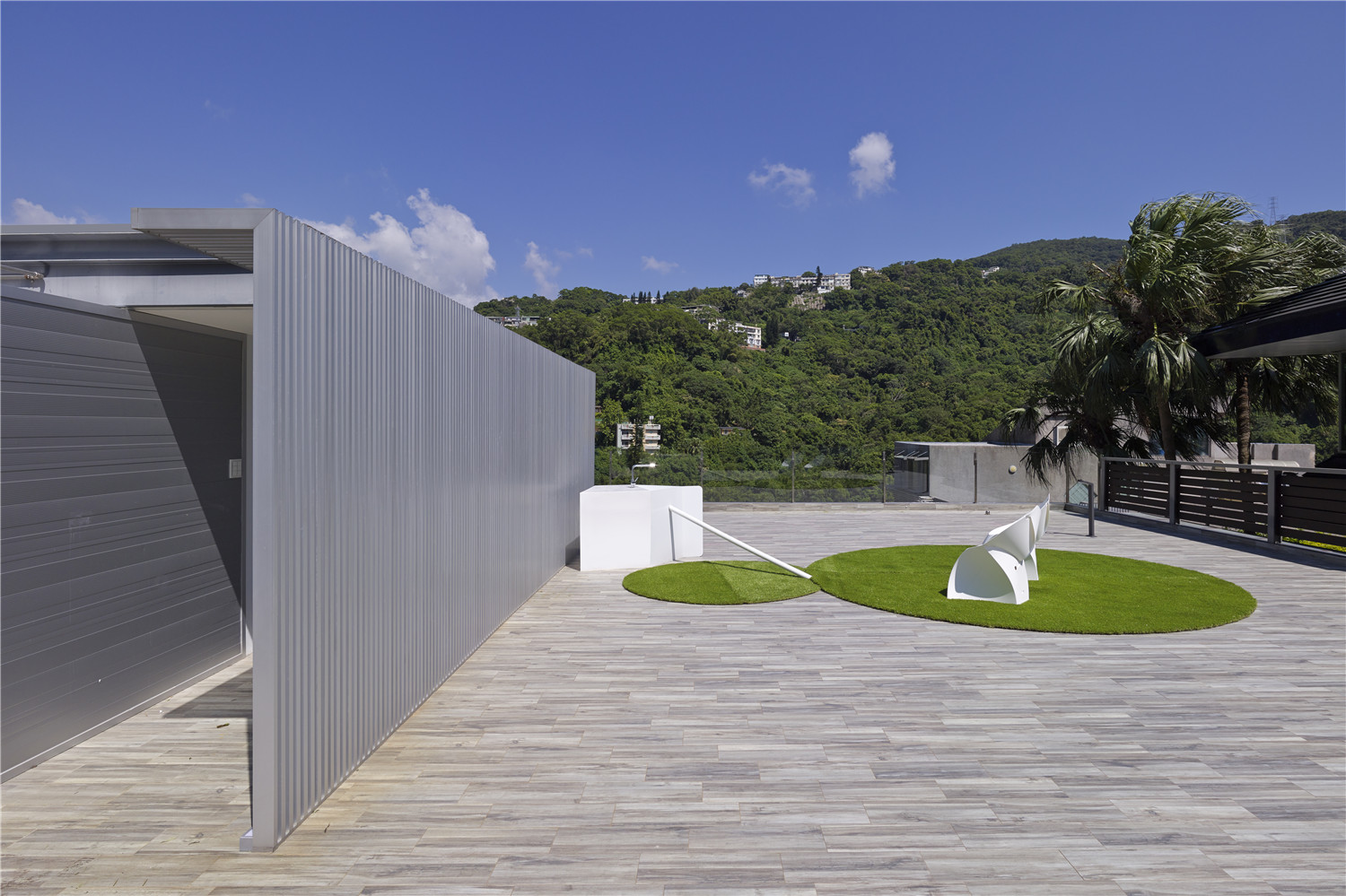 Le Plan Libre by Waterfrom Design by SUNSHINE PR - Architizer