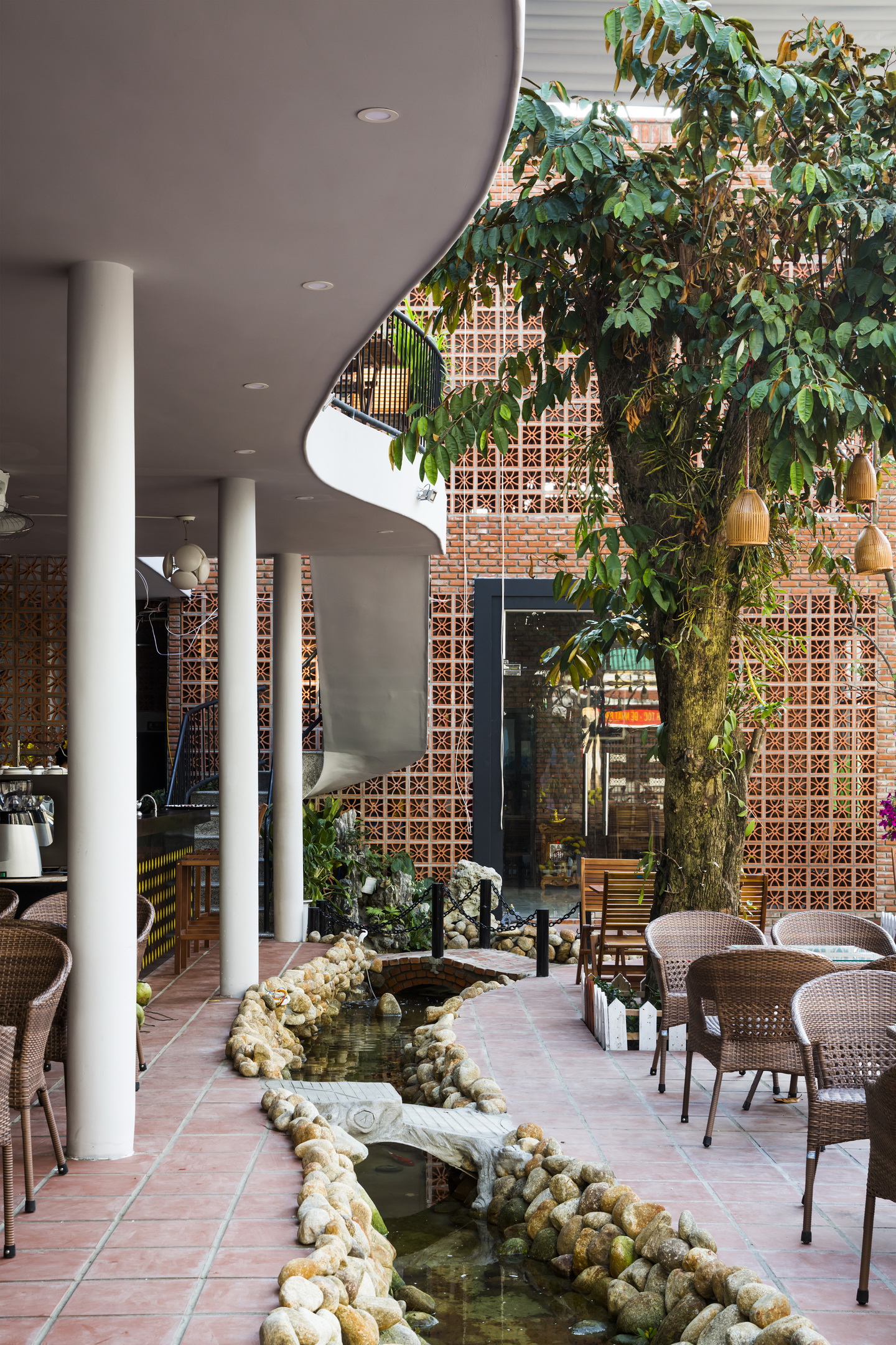 Red Flower Coffee Shop by Vo Huu Linh Architects - Architizer