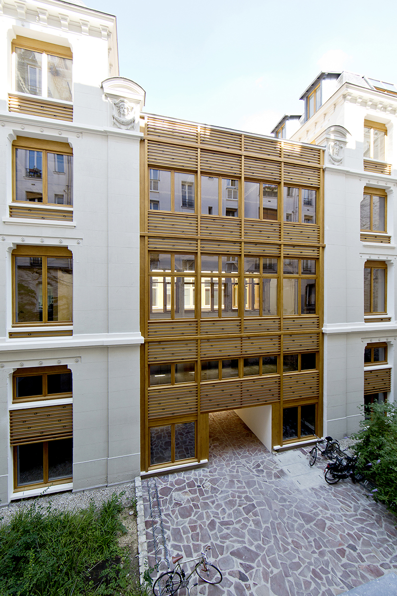 Restructuration of an office building in Paris by Parc architectes ...