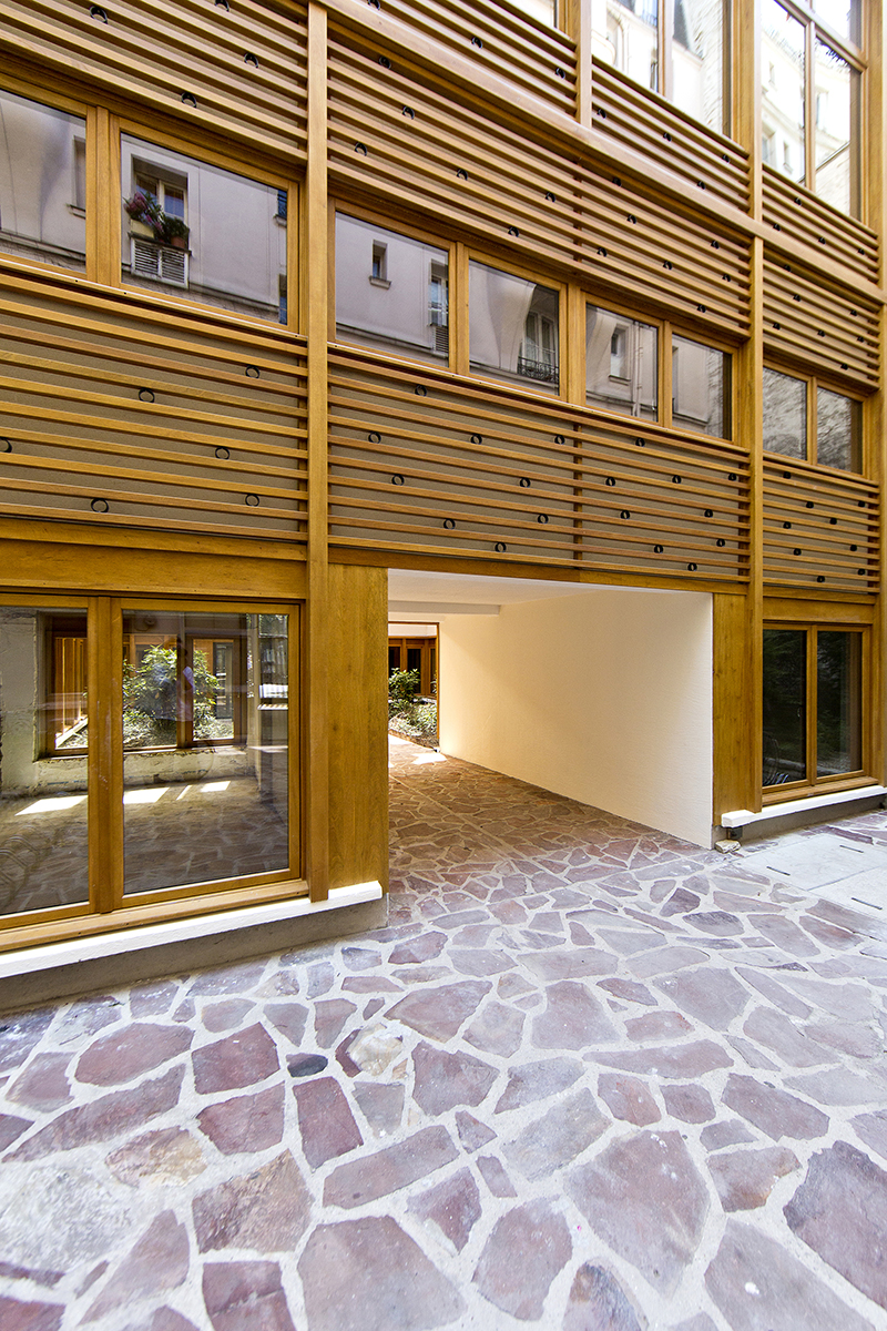 Restructuration of an office building in Paris by Parc architectes ...