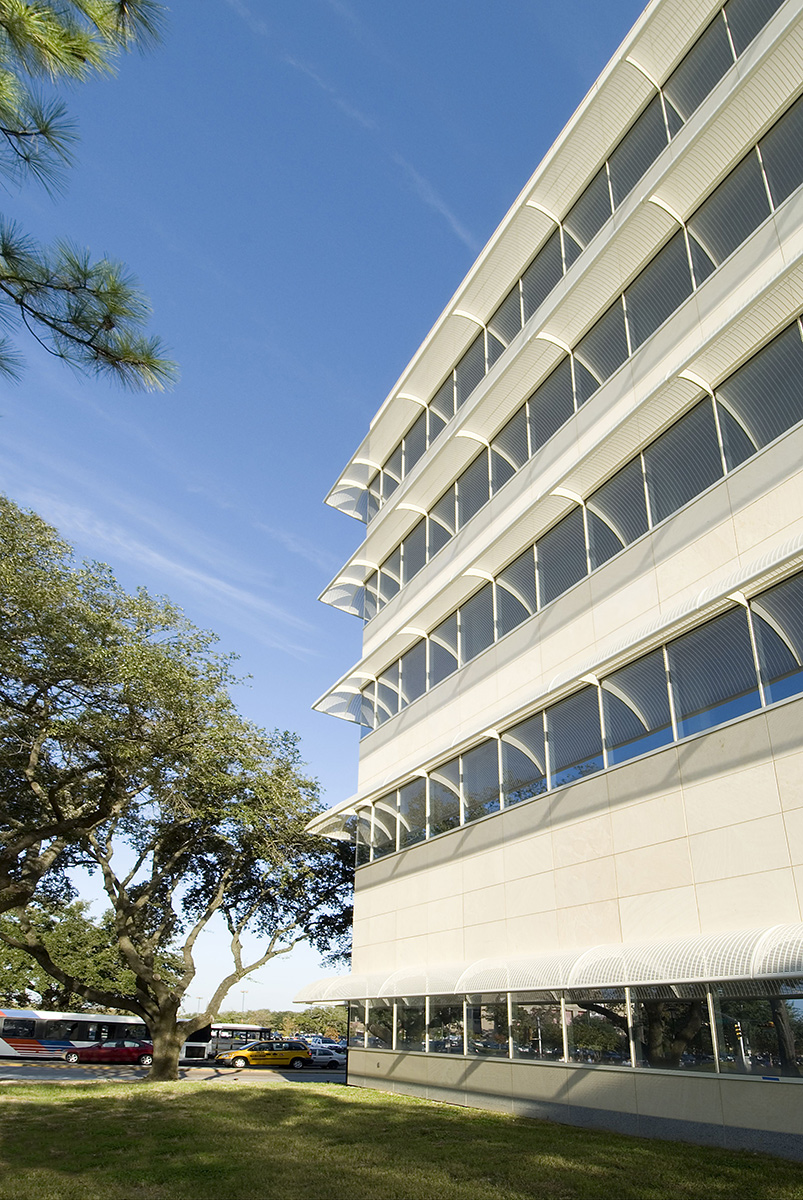 University of Houston Science, Engineering, and Classroom Building by ...