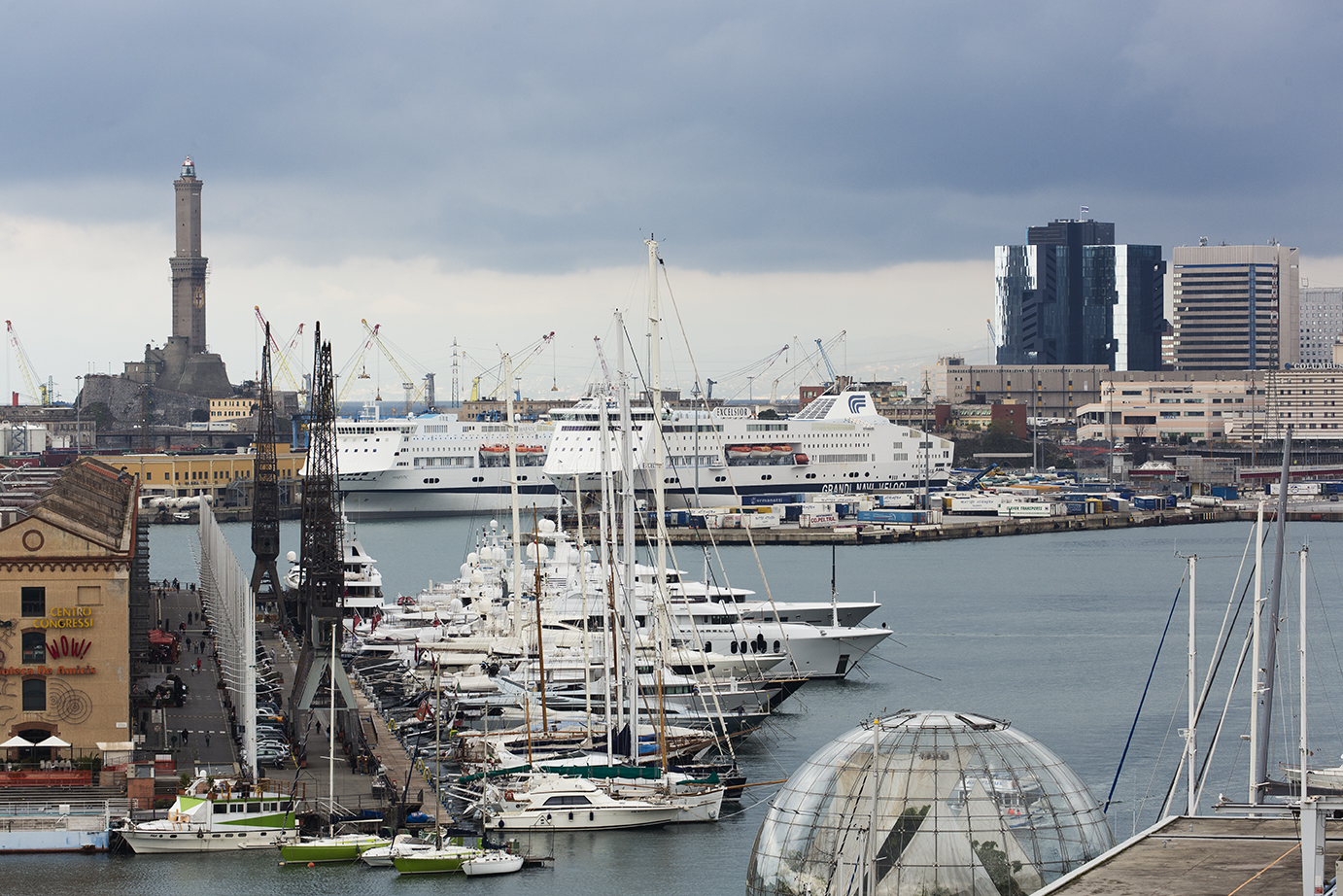 Redevelopment of the Marseilles Docks by Atelier(s) Alfonso Femia ...
