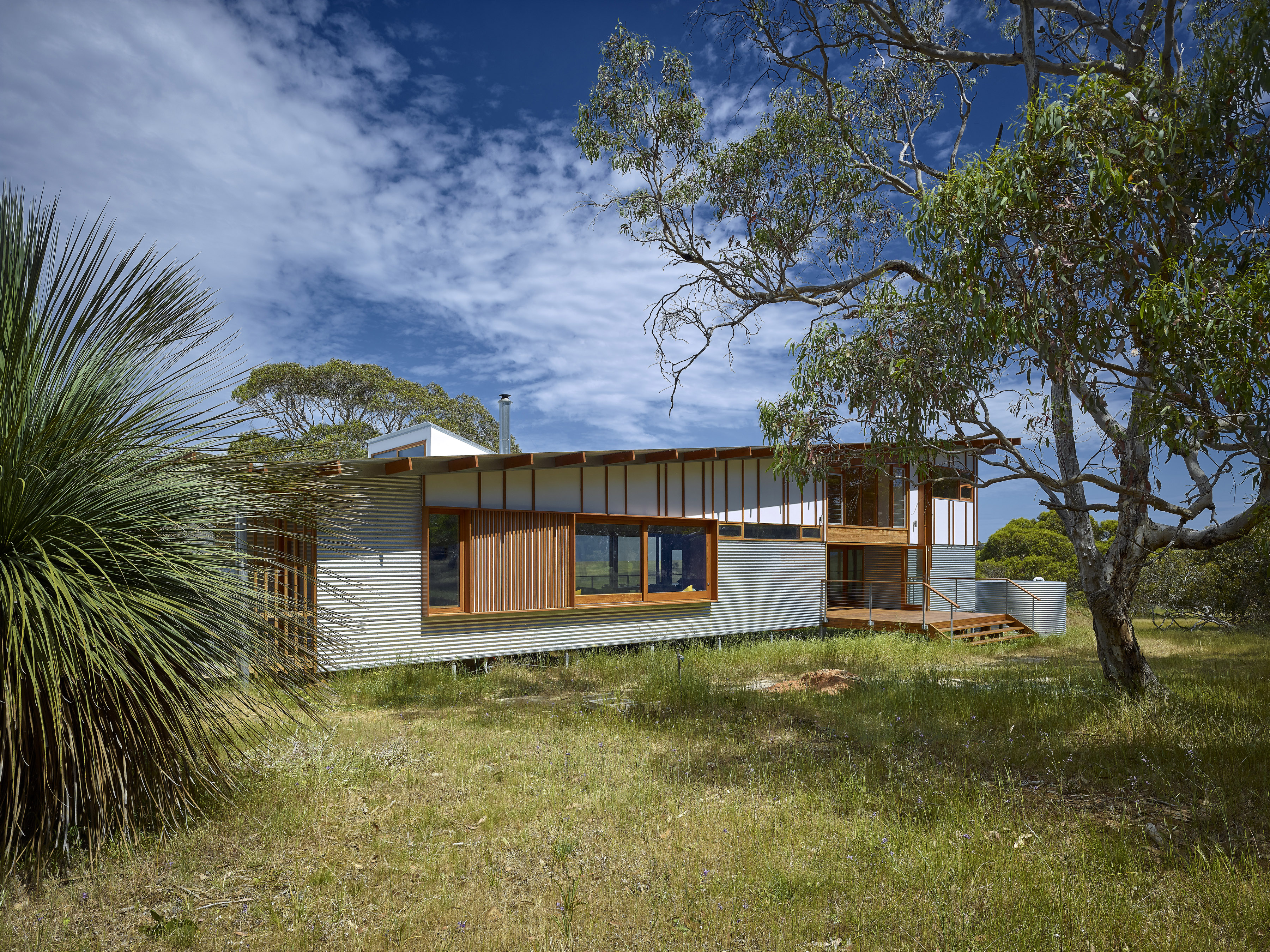 Waitpinga House by Martin Williamson Architect - Architizer