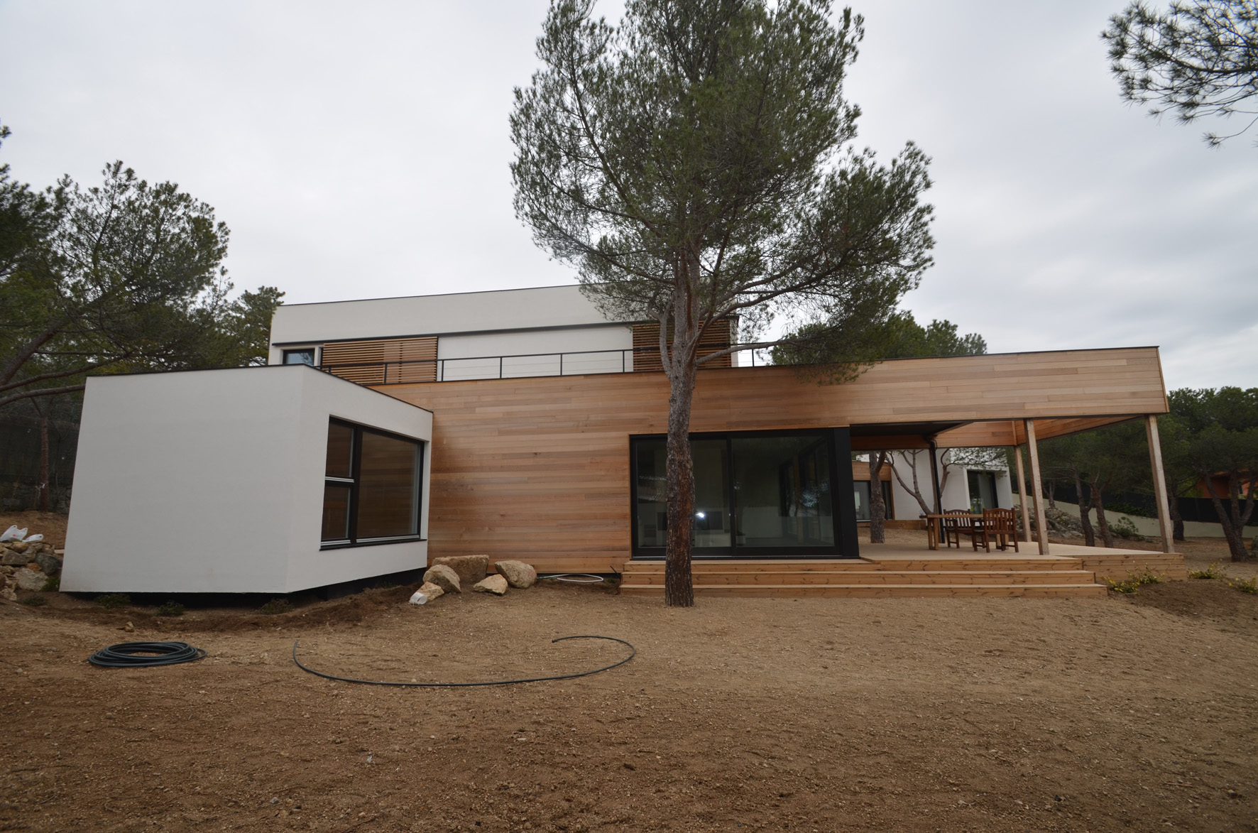 Sputnik House by Cell Workshop Architecture - Architizer