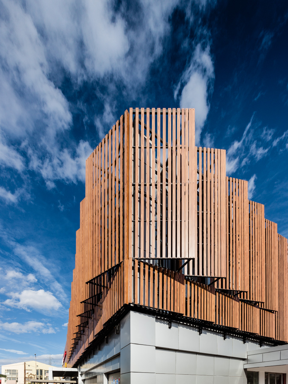 Idea 1593572: GRAND masoutis supermarket store by leaf architects ...