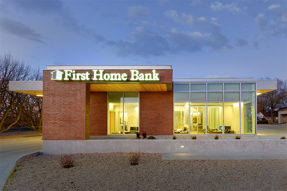 Idea 1598928: First Home Bank by Dake Wells Architecture in Mountain ...