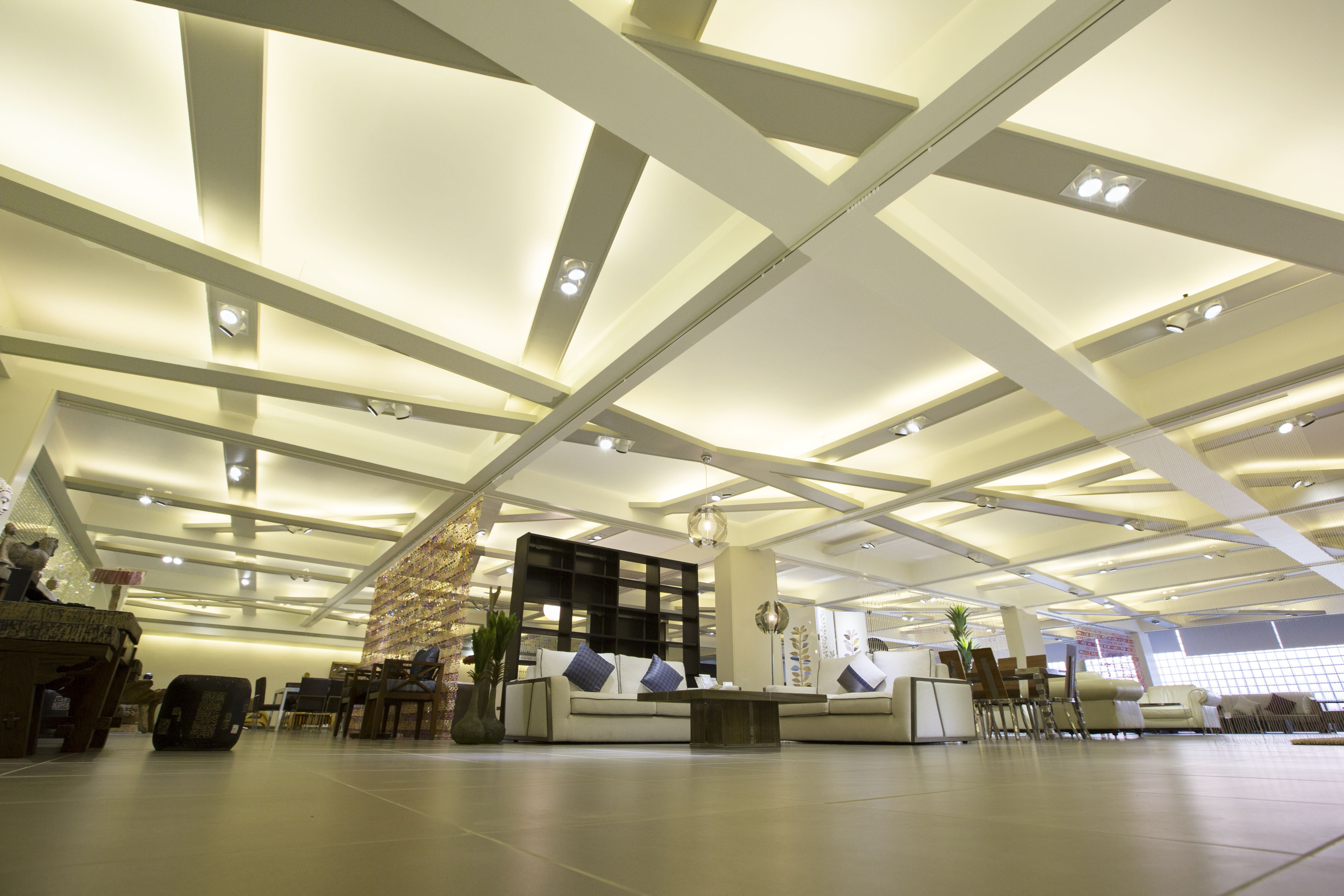 Saga furniture mall by ESSTEAM - Architizer