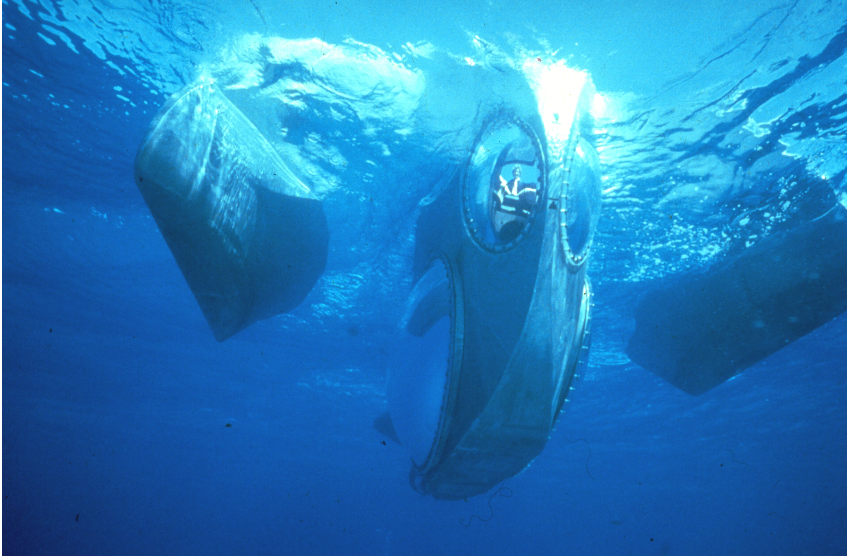 Aquascope, an underwater habitat by Jacques Rougerie Architectes ...