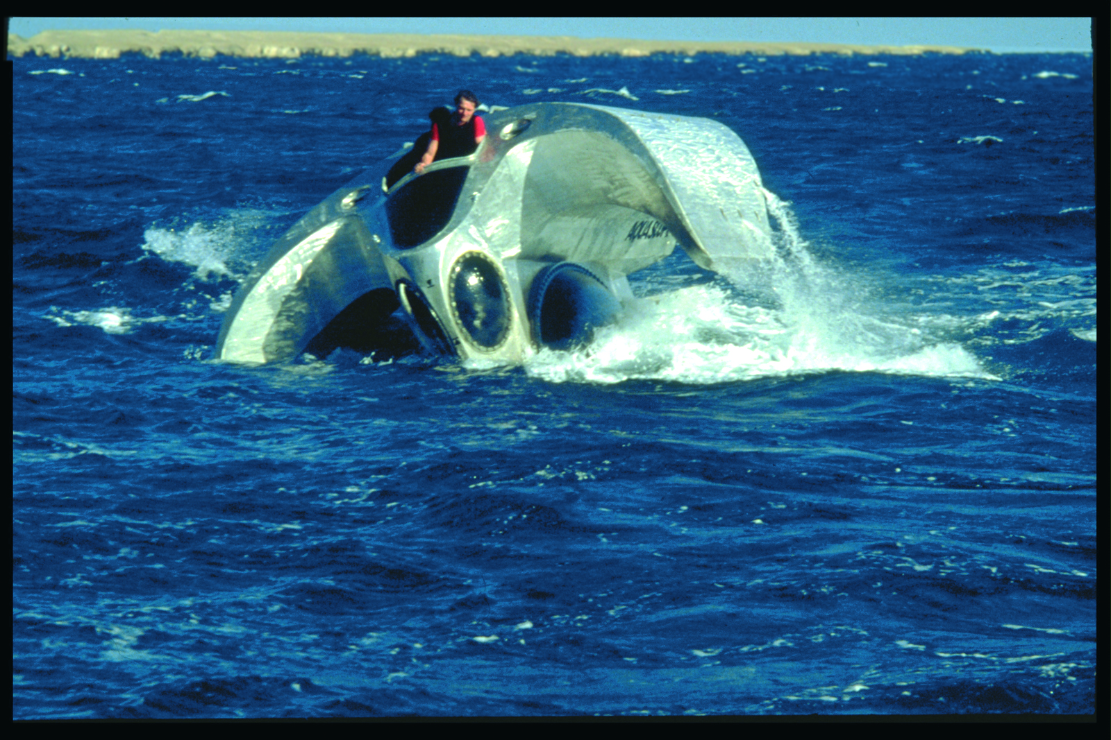 Aquascope, an underwater habitat by Jacques Rougerie Architectes ...