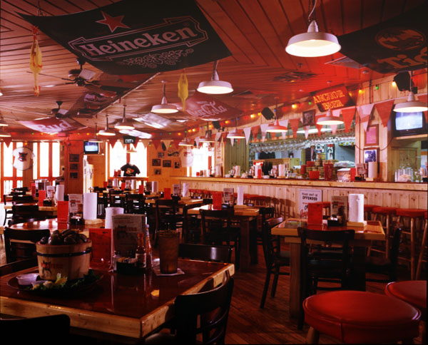 Hooters | Singapore by Poole Associates Private Limited - Architizer