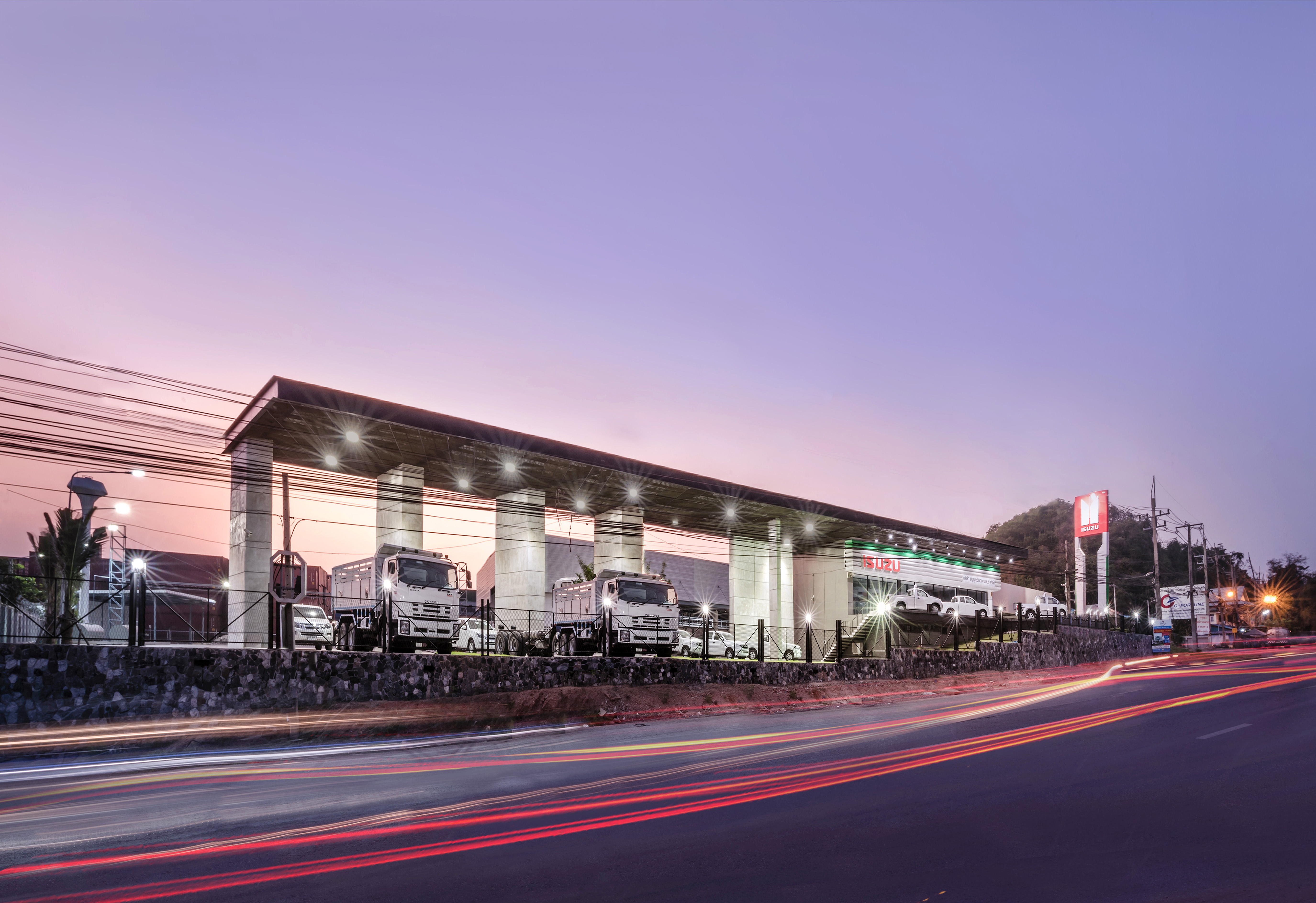 Isuzu-Sriracha by FATTSTUDIO - Architizer
